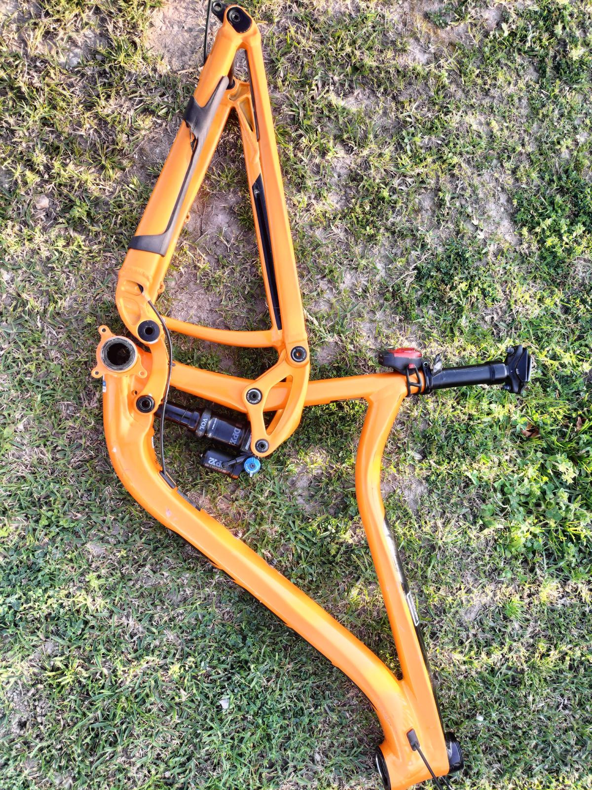 Giant Trance 29 (M) 2019 | Dual Suspension Mountain Bike Frames | Bike Hub