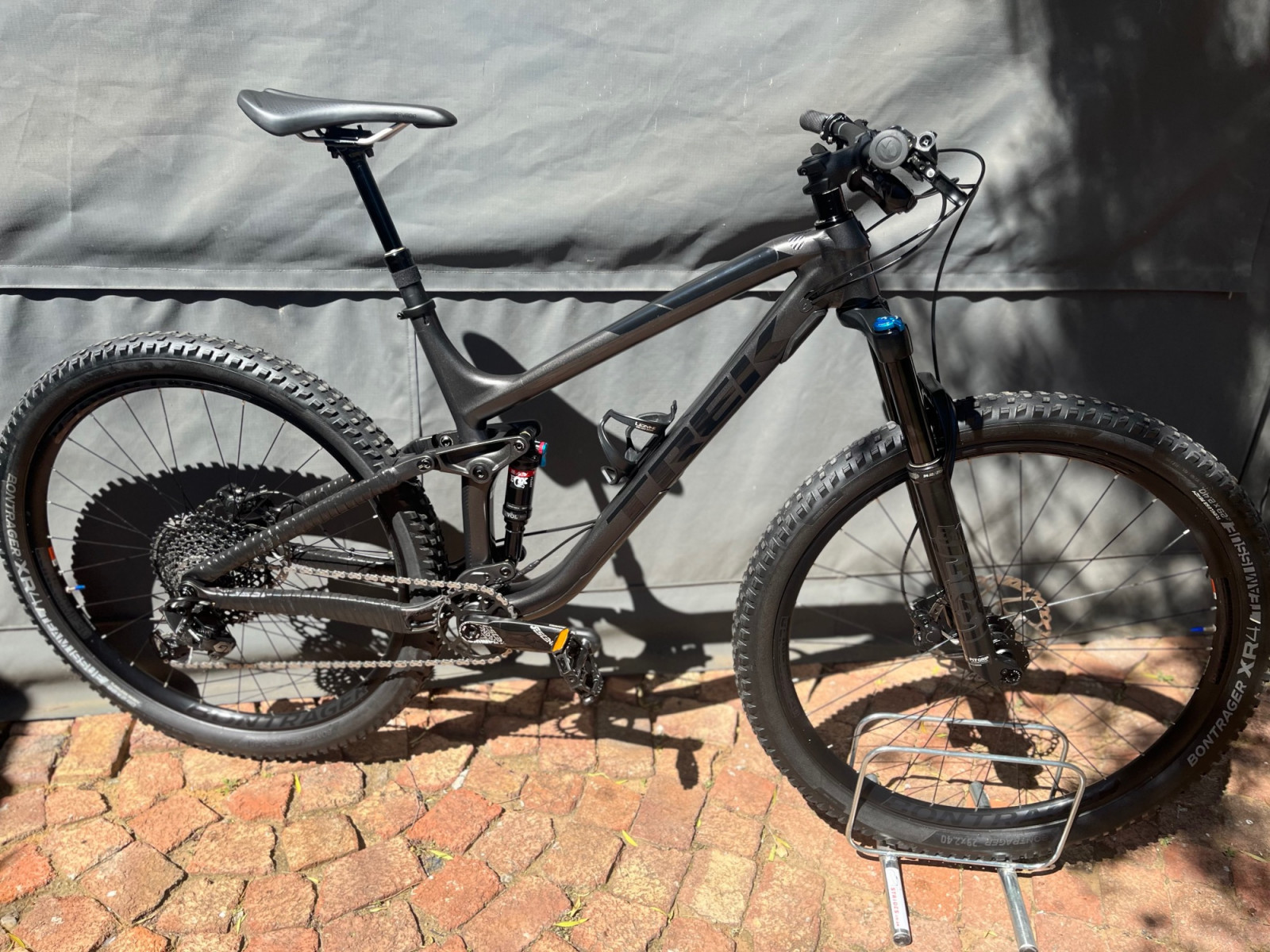 Trek Fuel EX 8 (2019 Large) Excellent Condition | Dual Suspension ...