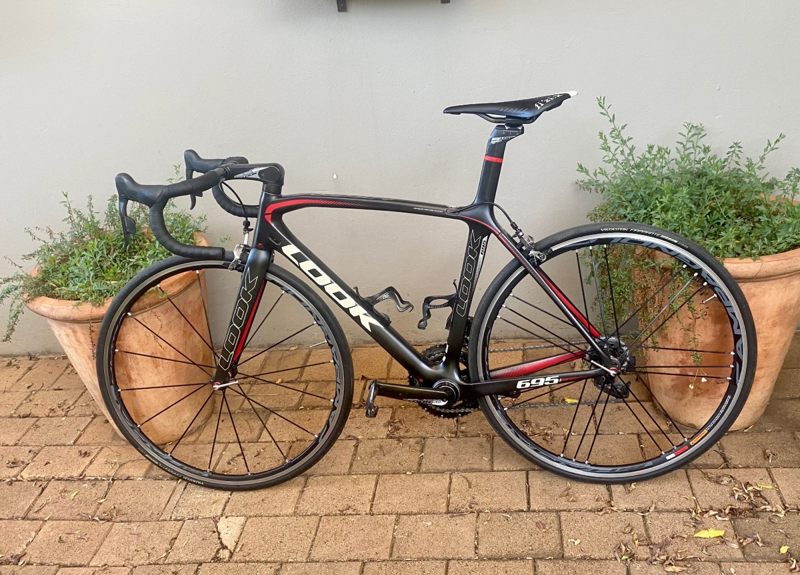 Look 695 light * incl look zed 2 cranks* | Road Bike Frames | Bike Hub