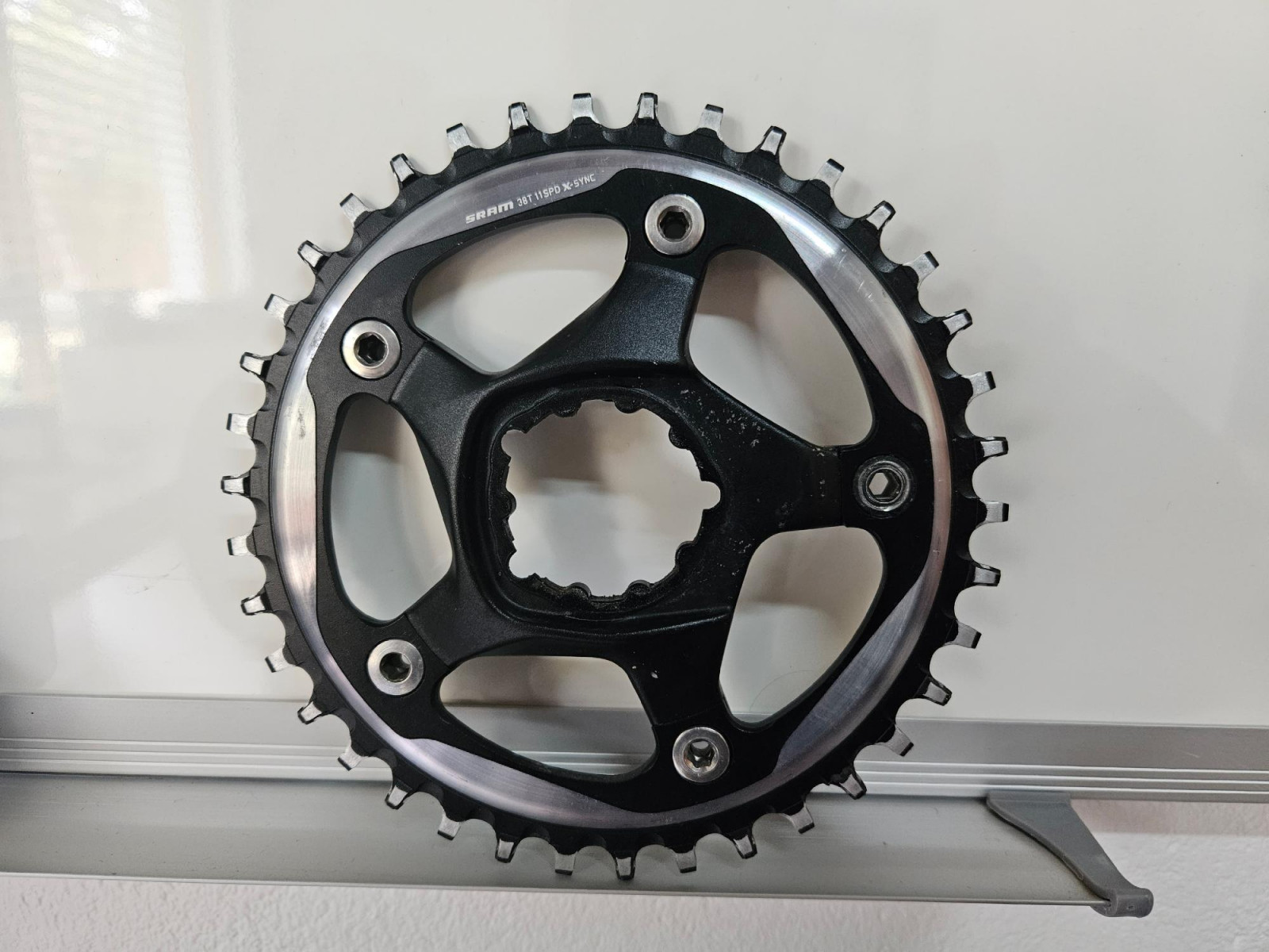 SRAM 38T Round 3bolt DM | Chainrings | Bike Hub