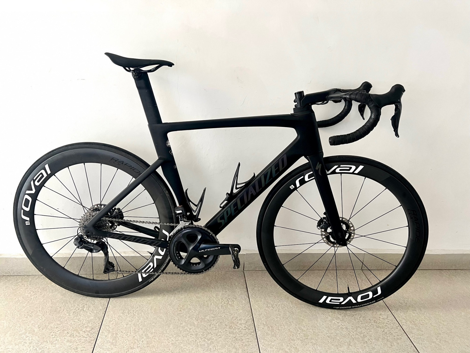 Specialized Venge Disc - No Wheels | Road Bikes | Bike Hub