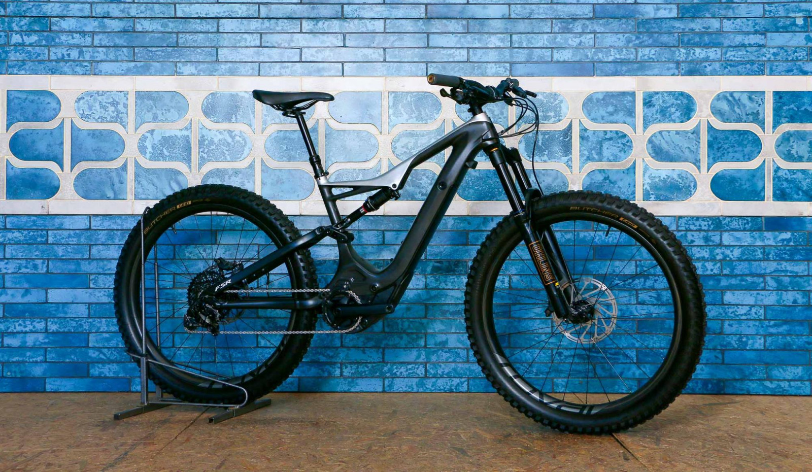 Pre-OwnedSpecialized Turbo Levo (M)BM8777 830.63km | Dual Suspension ...