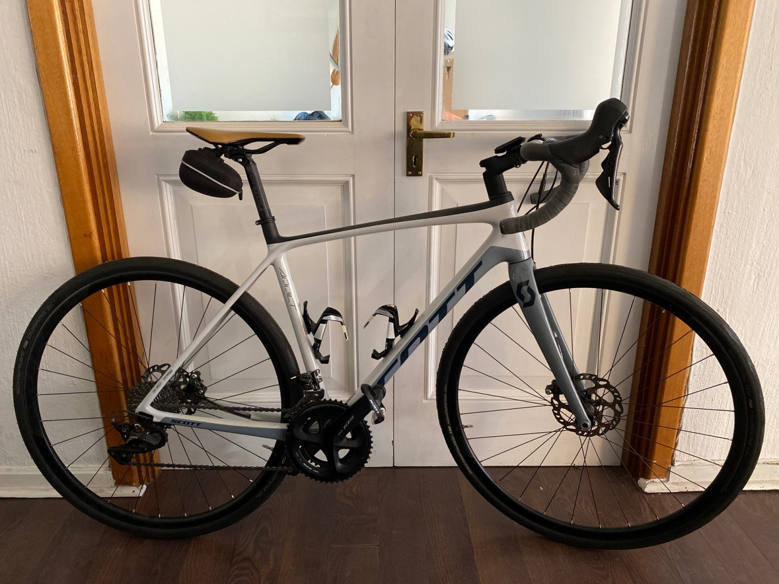 Scott Addict 20 | Road Bikes | Bike Hub
