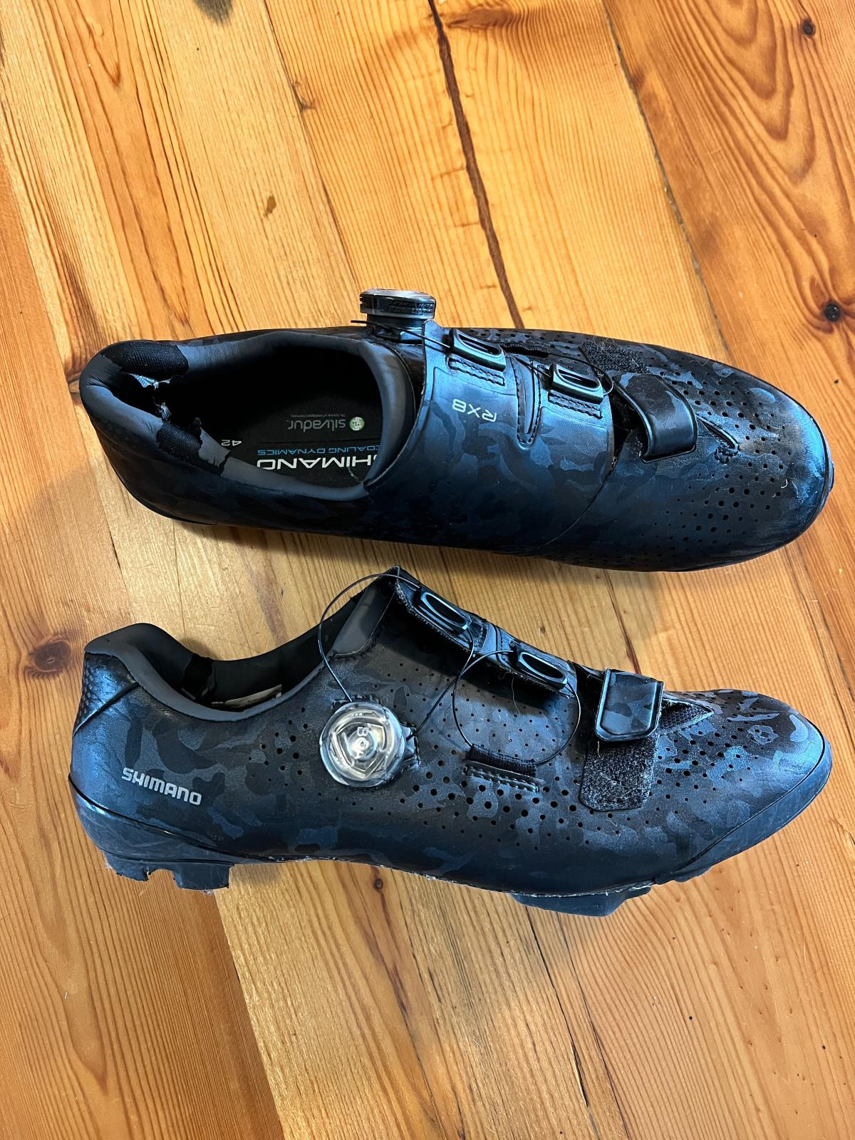 Shimano RX800 Black Gravel Shoes UK8 / US9 / 42 | Shoes | Bike Hub