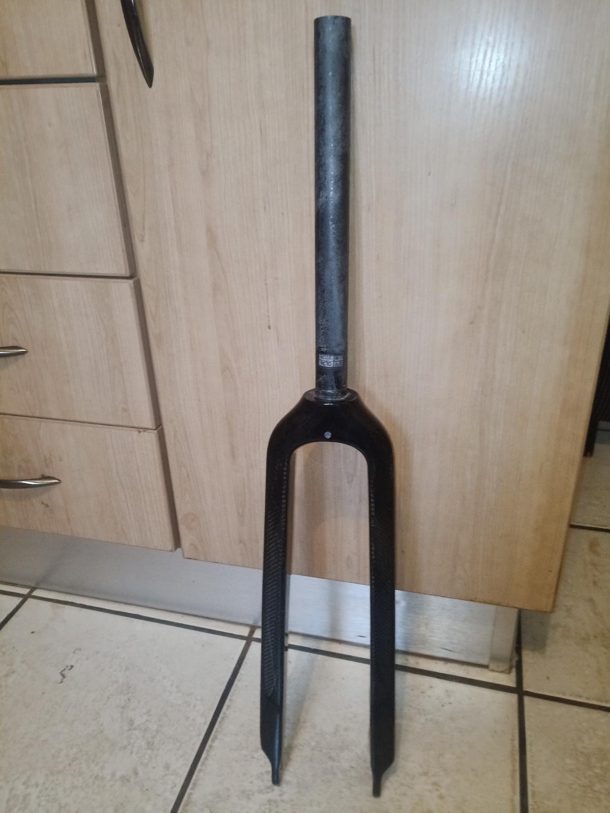 Carbon rigid fork | Mountain Bike Forks | Bike Hub