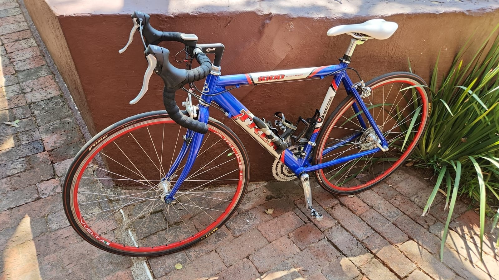 Original Trek 1000 - a Classic! | Road Bikes | Bike Hub