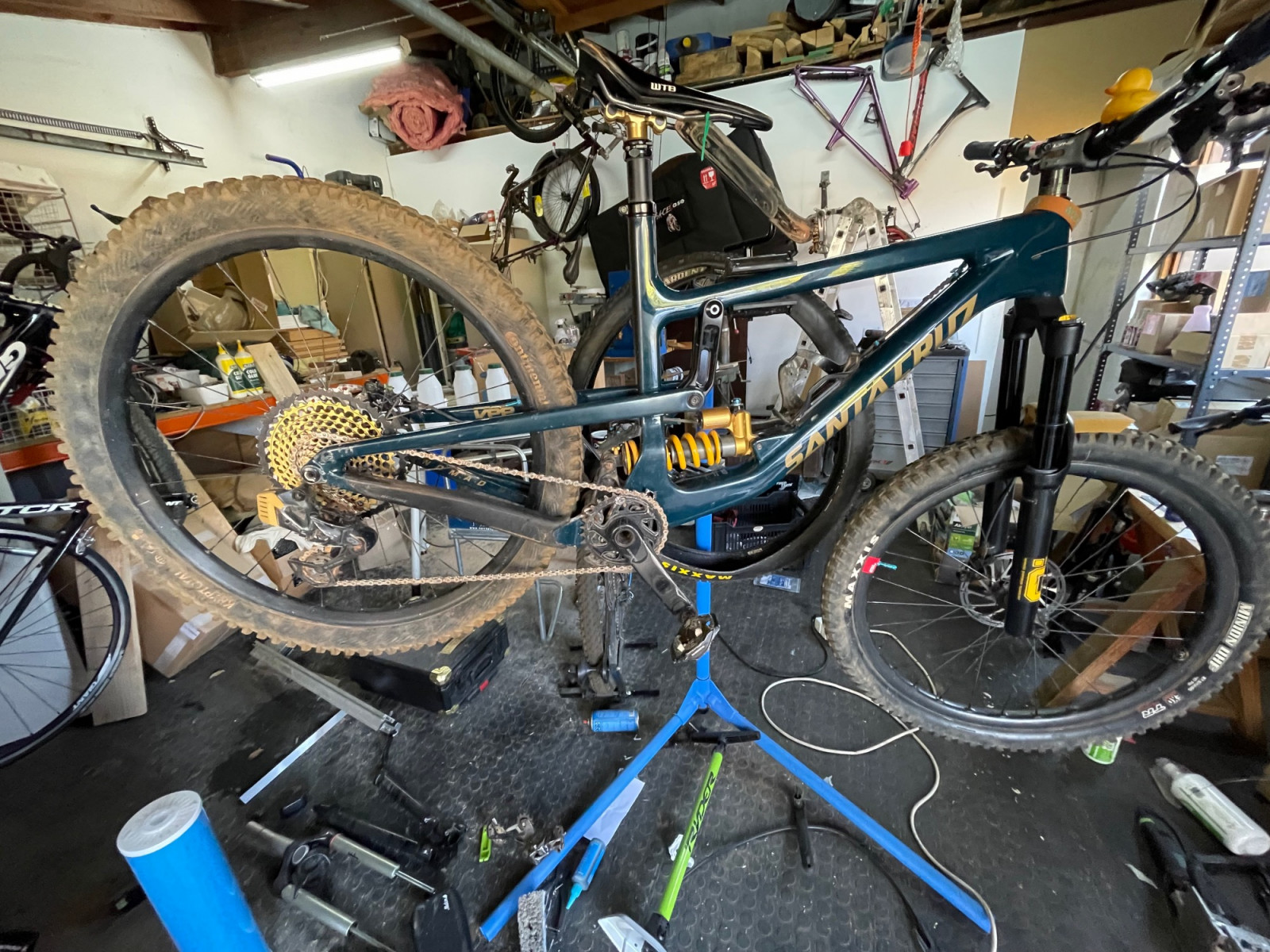 Santa Cruz Nomad CC L | Dual Suspension Mountain Bikes | Bike Hub