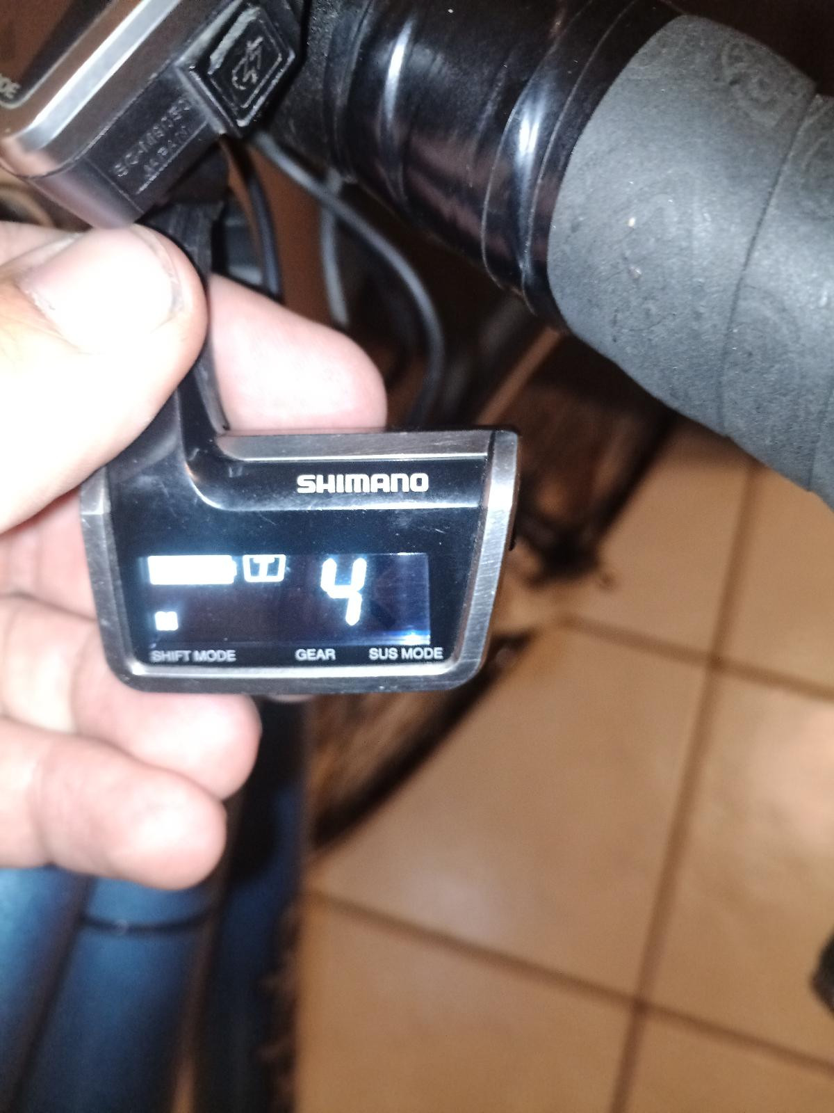 Shimano di2 XTR display | Batteries & Accessories | Bike Hub