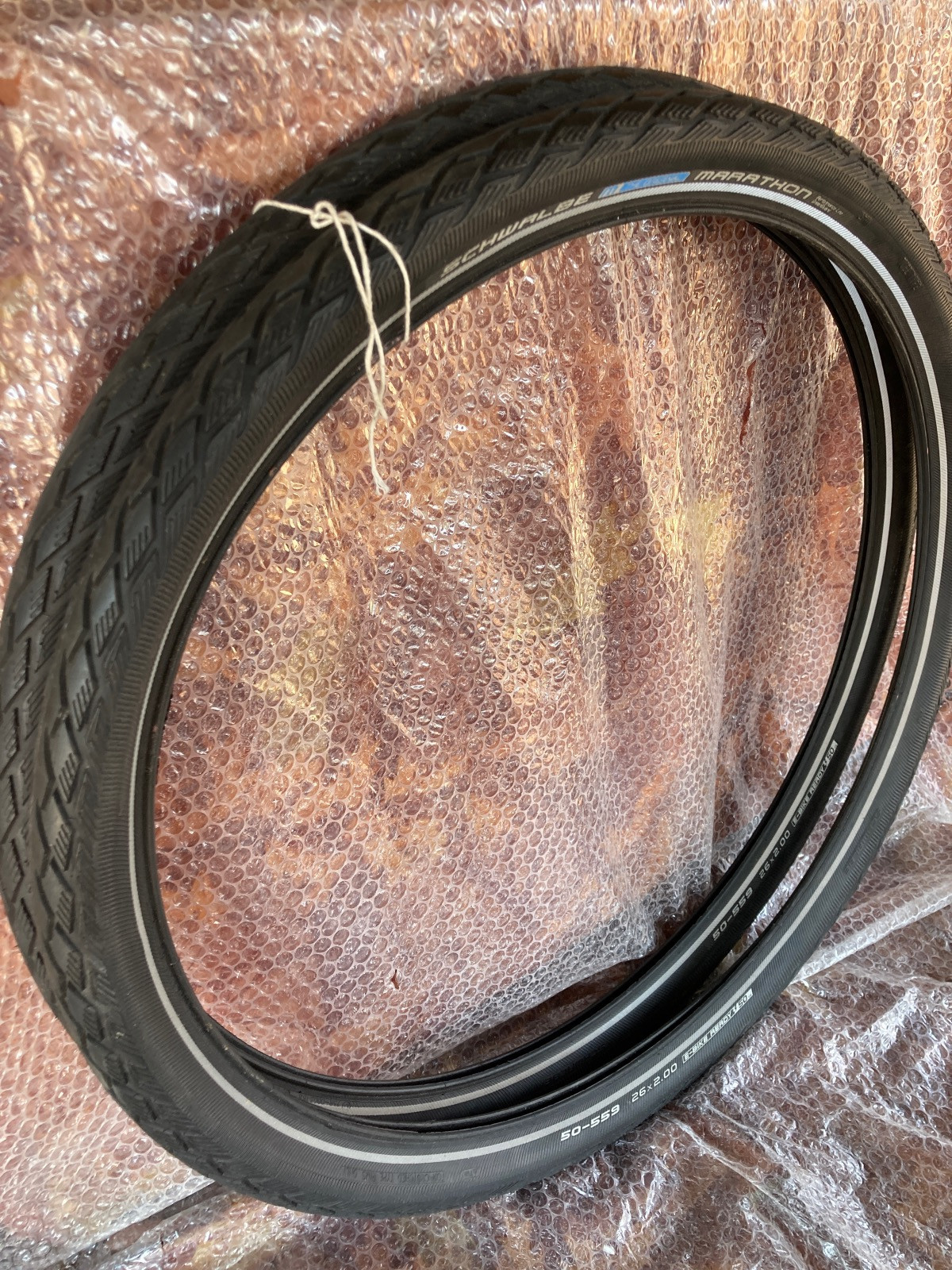 26 (26x2.0) Schwalbe Marathons | Mountain Bike Tyres | Bike Hub