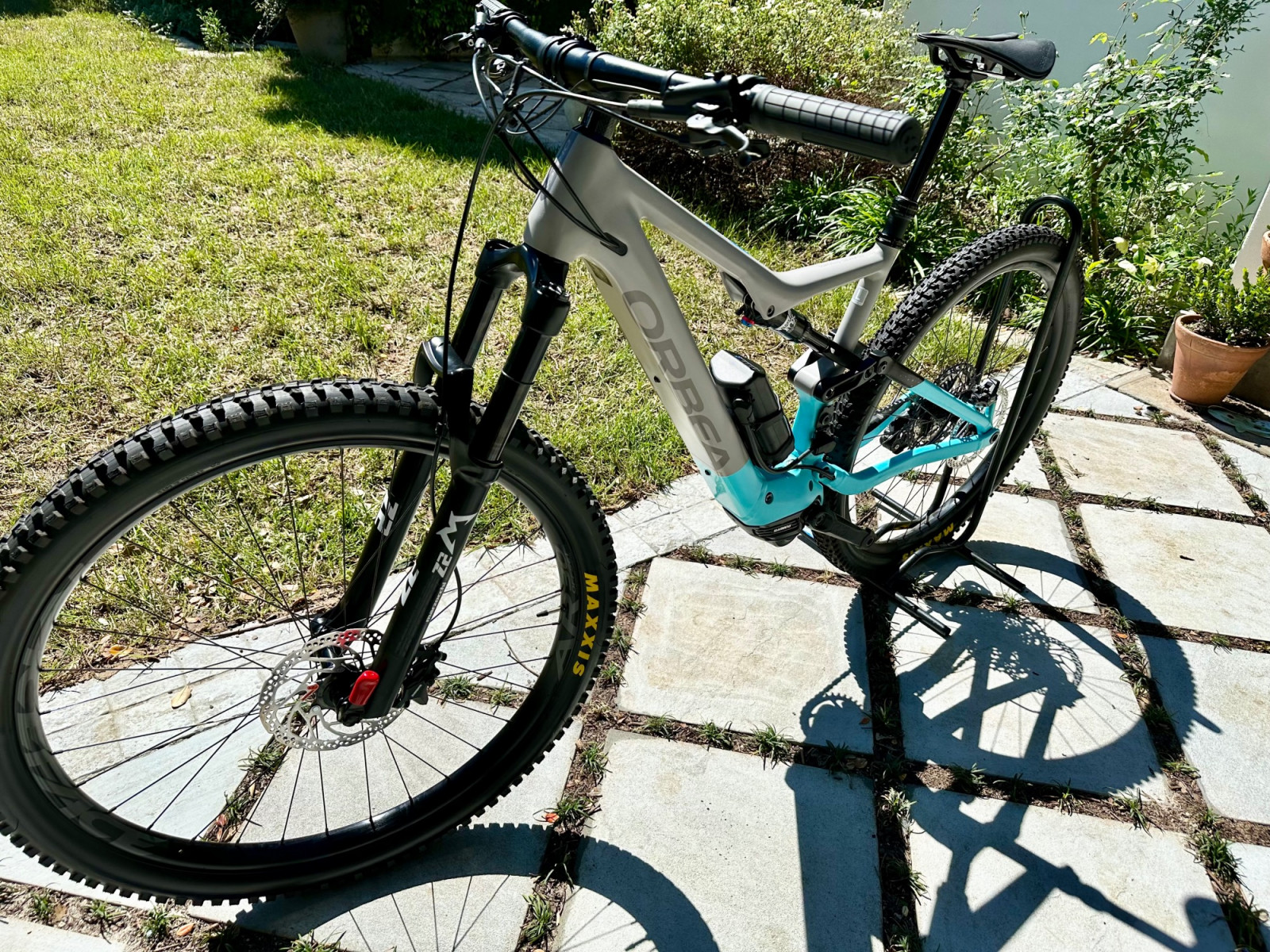 Orbea rise H30 L with range extended | Dual Suspension Mountain E-Bikes ...