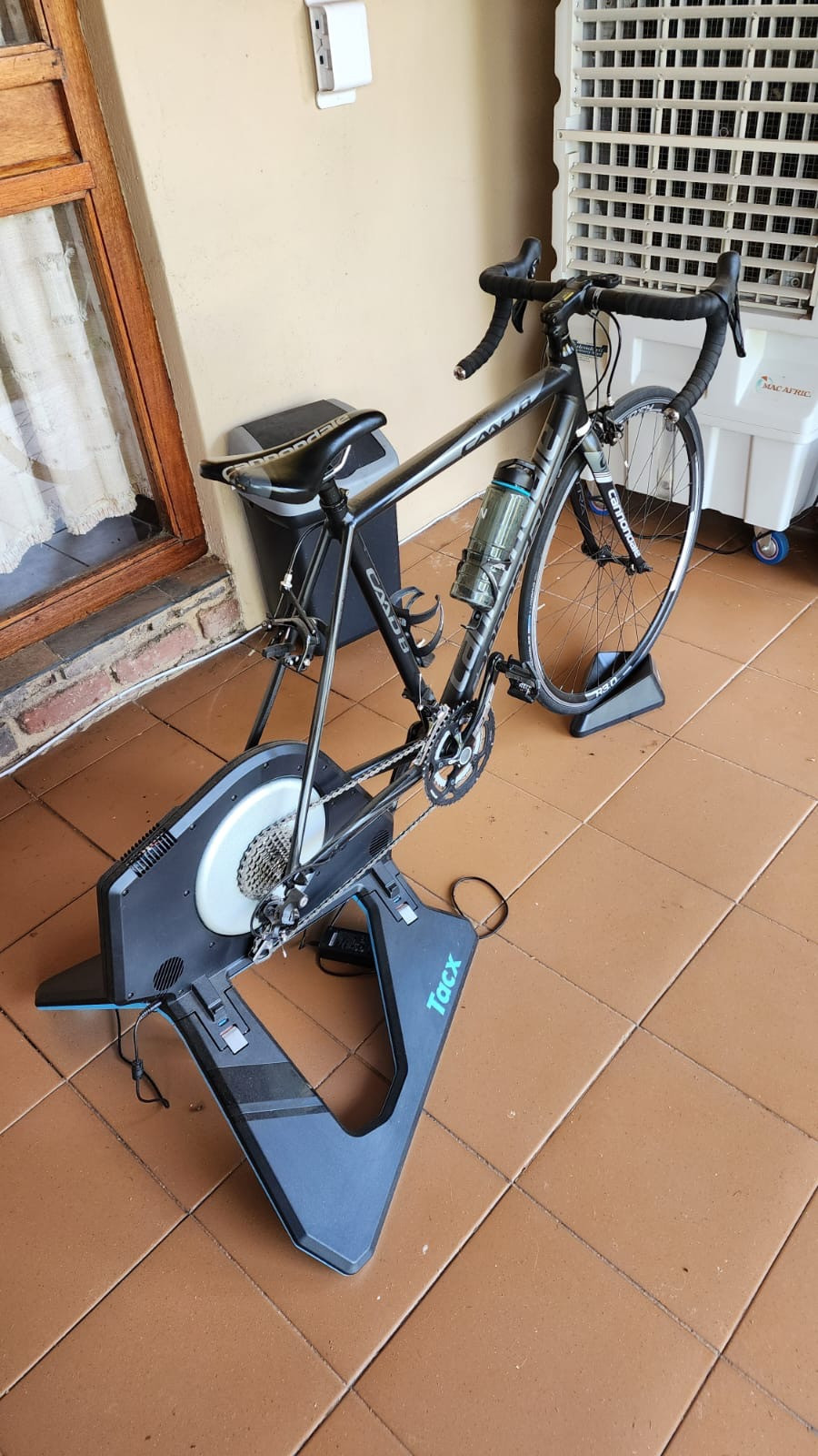 Garmin Smart Tacx Neo 2T | Indoor Trainers & Accessories | Bike Hub