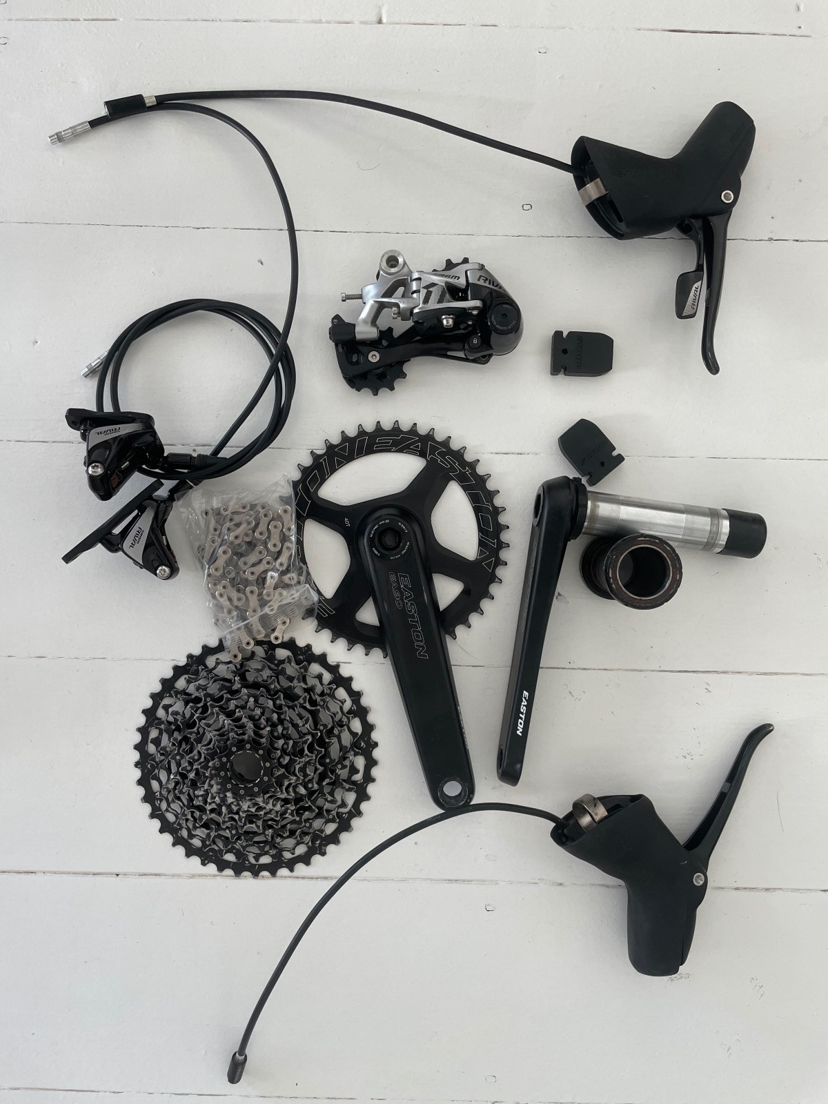 SRAM Rival Mullet | Complete Groupsets | Bike Hub