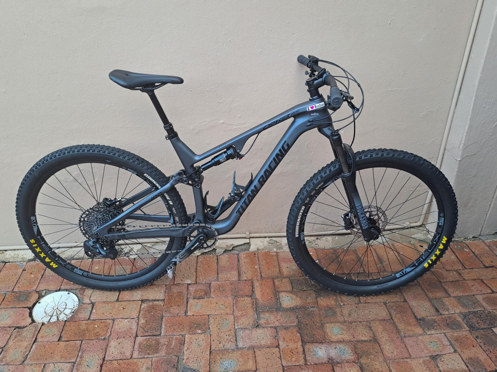 2022 Titan Racing Cypher Carbon Dash - Large | Dual Suspension Mountain ...