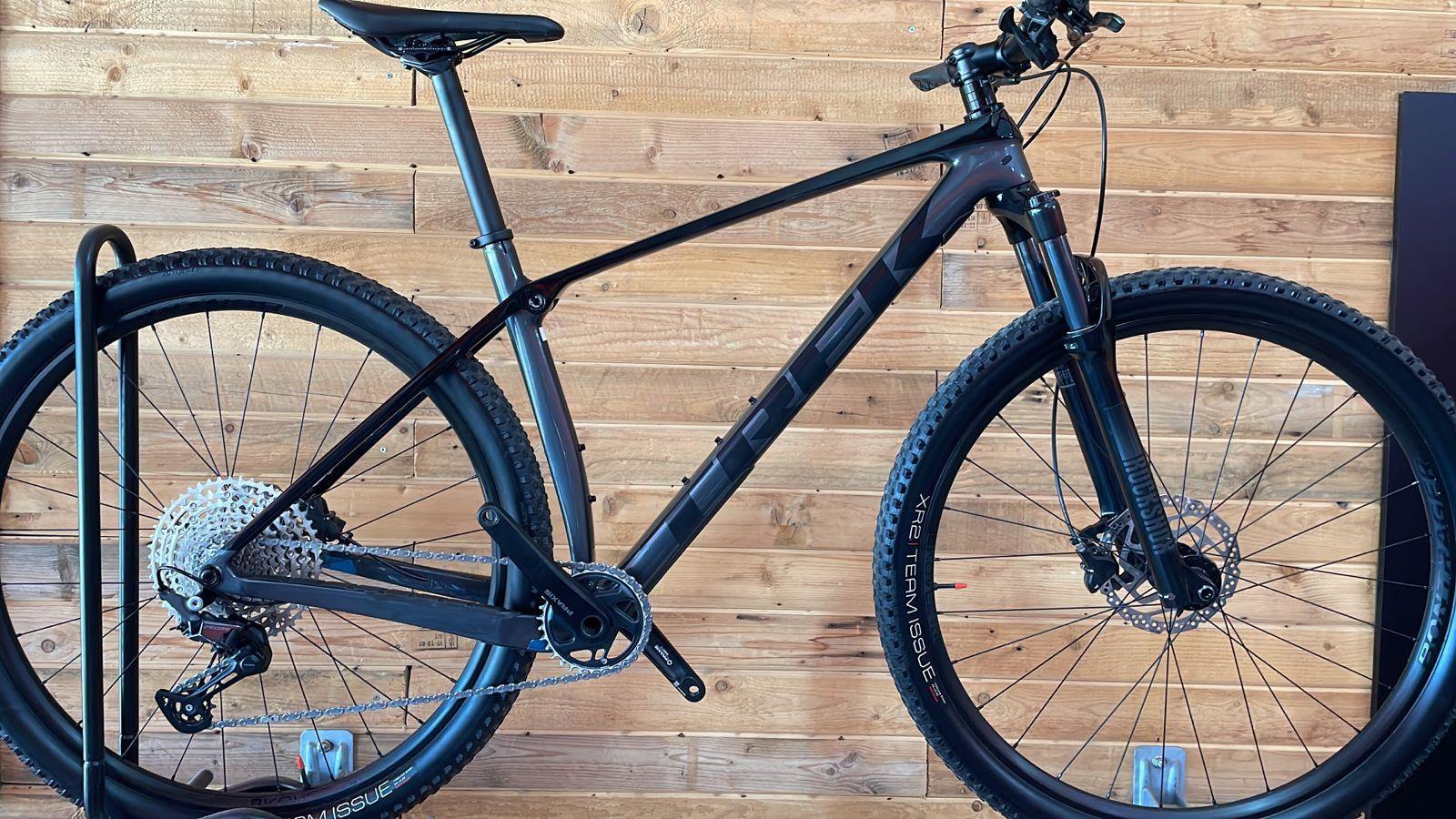 TREK Pro-caliber carbon Hardtale | Hardtail Mountain Bikes | Bike Hub