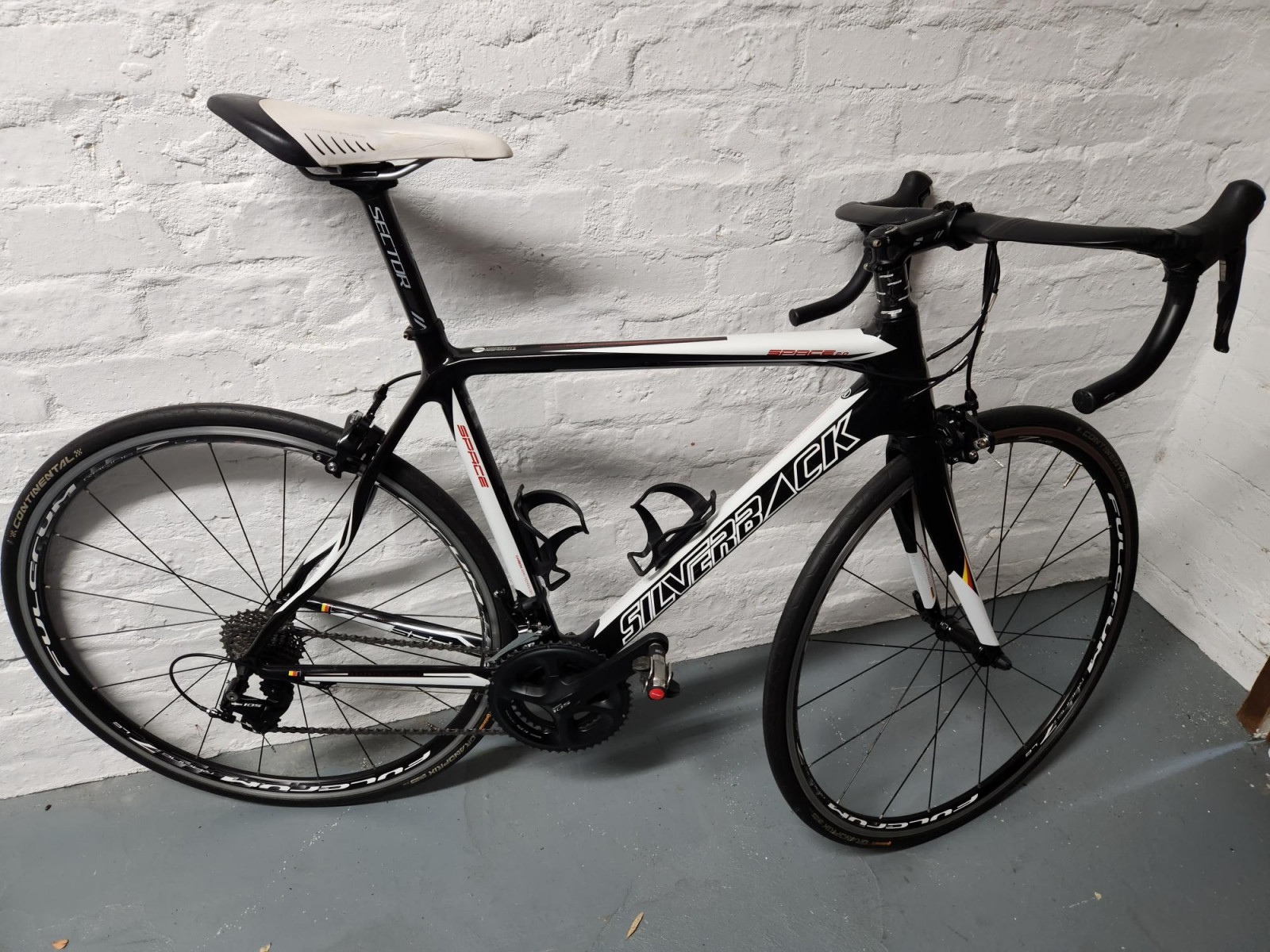 Silverback Space 2.0 Carbon (54cm) | Road Bikes | Bike Hub