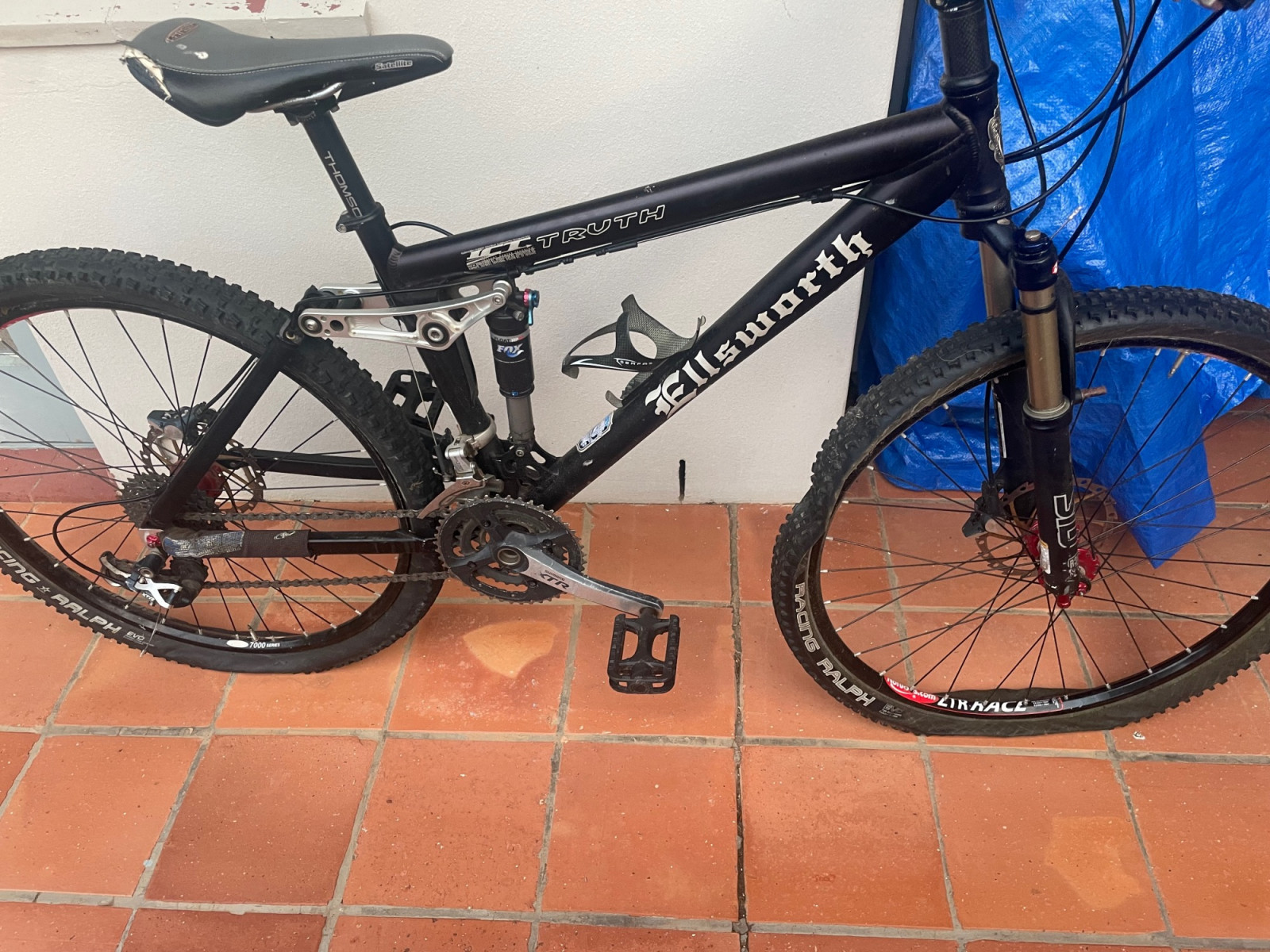 Ellsworth ICT TRUTH | Dual Suspension Mountain Bikes | Bike Hub