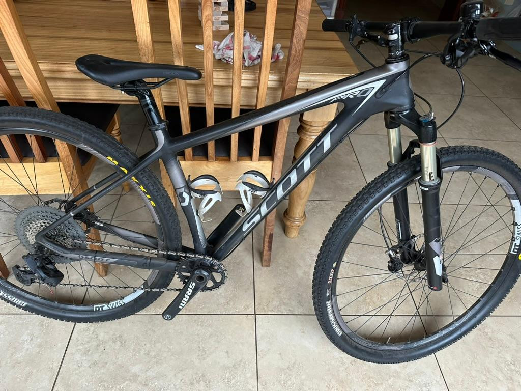 Scott Scale Pro Carbon | Hardtail Mountain Bikes | Bike Hub