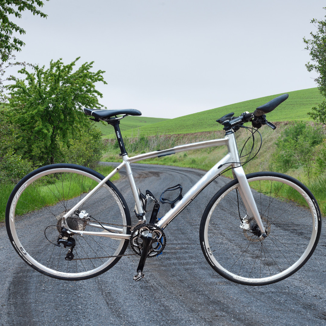 Fuji Absolute 1.1 | Commuter Bikes | Bike Hub