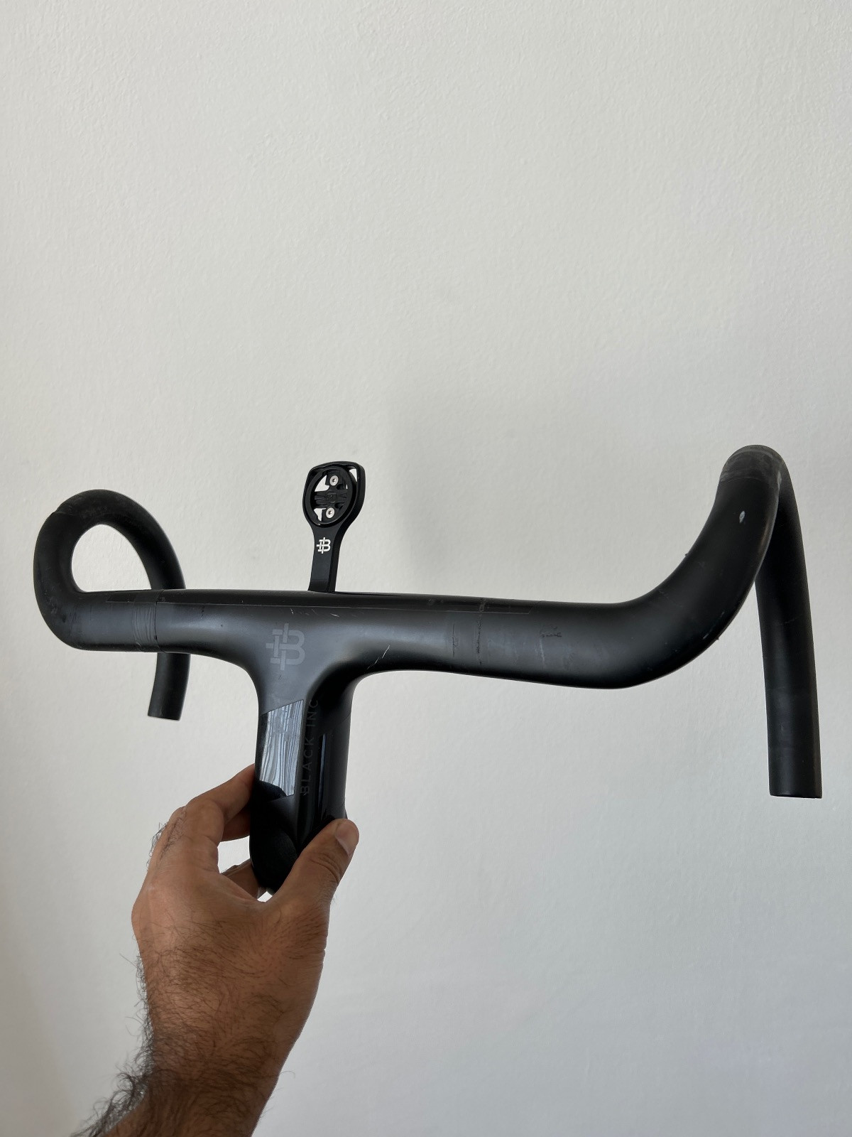 Blackinc integrated handlebar (clamp damage) | Handlebars | Bike Hub
