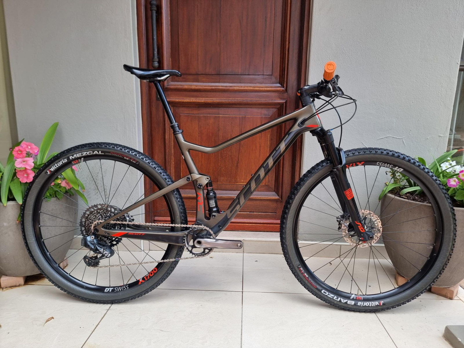 SCOTT SPARK RC900 PRO (L) *SOLD* | Dual Suspension Mountain Bikes ...