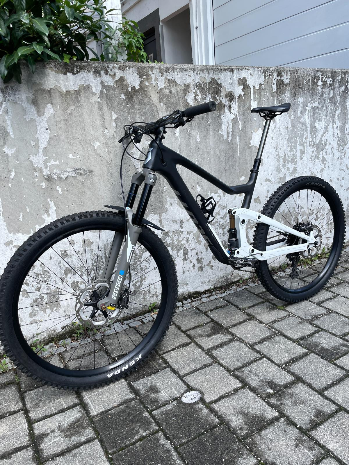 Scott Ransom Tuned 2022 | Dual Suspension Mountain Bikes | Bike Hub