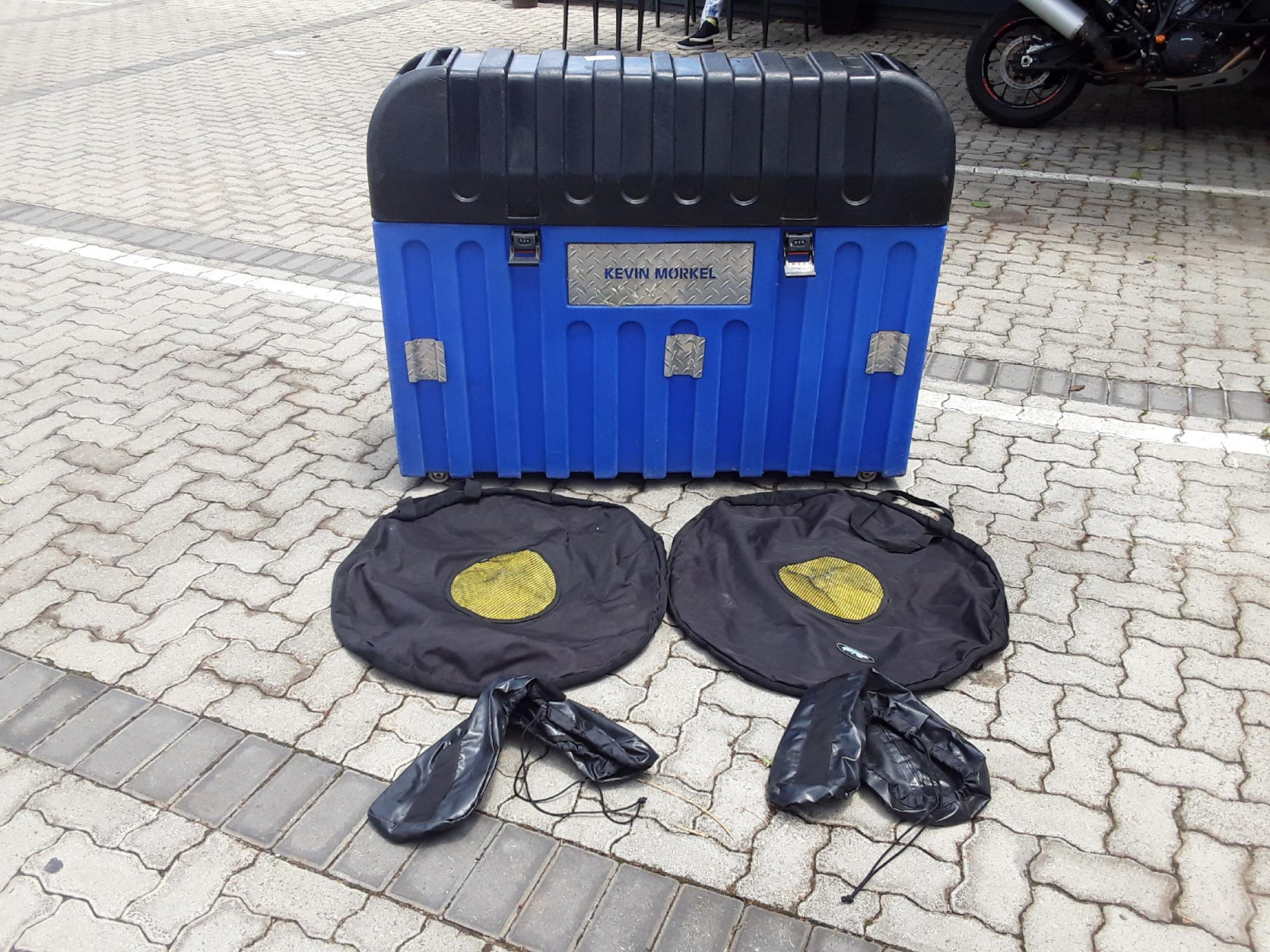 Bicycle Travel Box on Wheels priced to GO!!! | Bike Bags & Boxes | Bike Hub