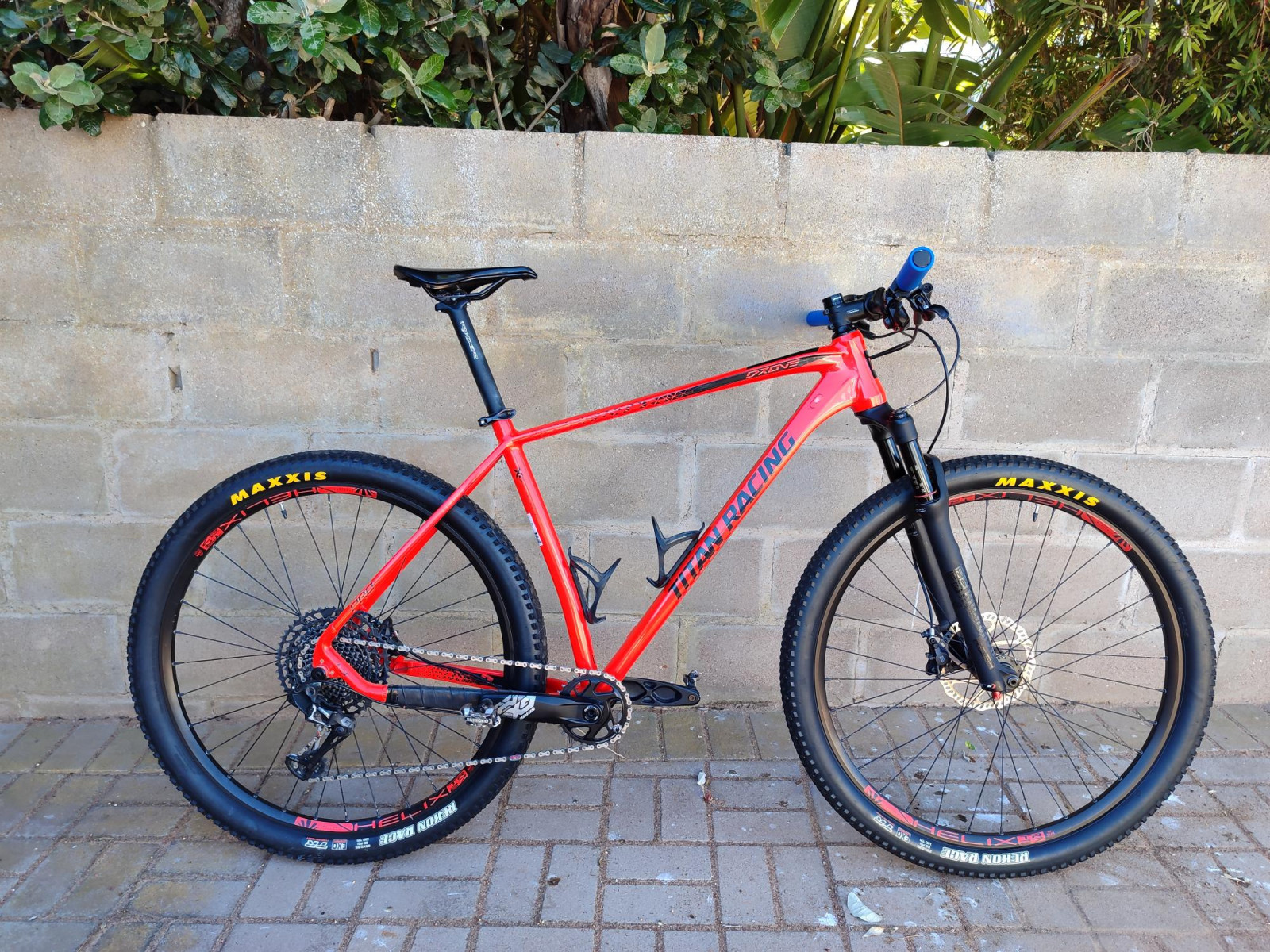 Titan Racing Drone Pro | Hardtail Mountain Bikes | Bike Hub