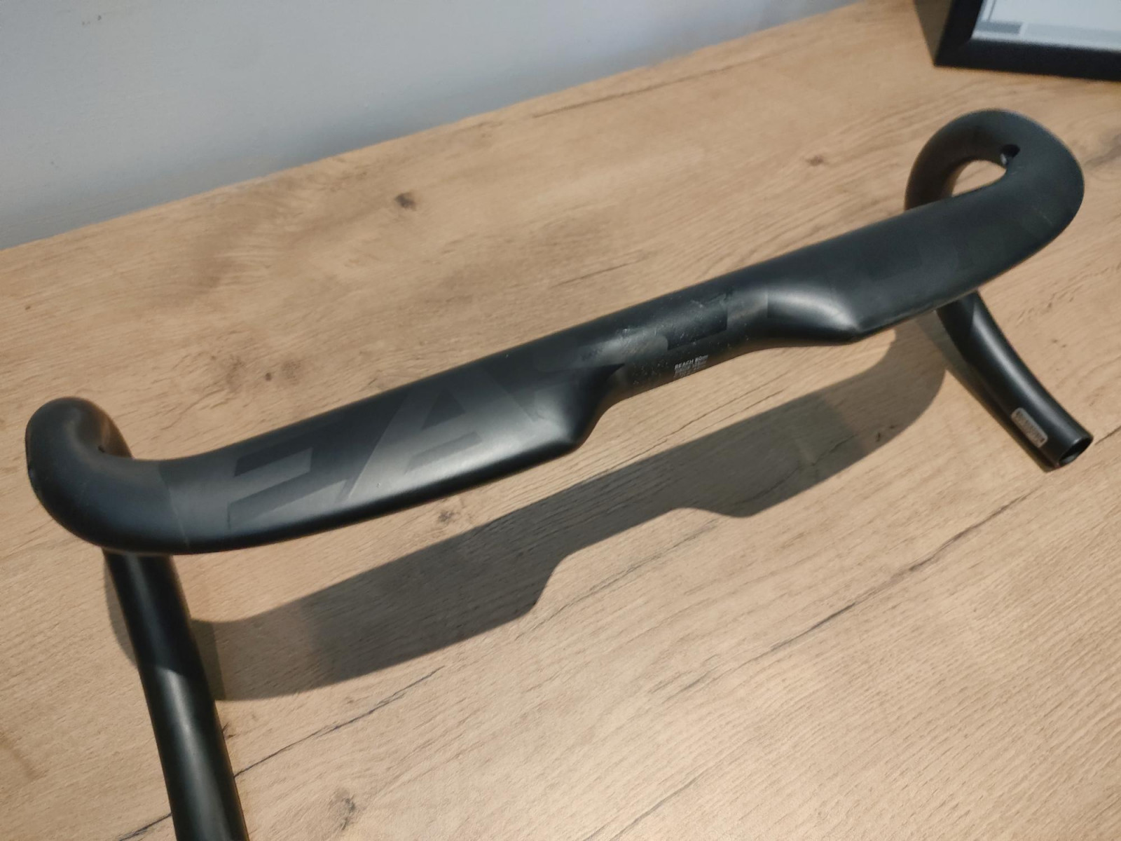 Easton EC70 Aero Carbon Handlebar | Handlebars | Bike Hub