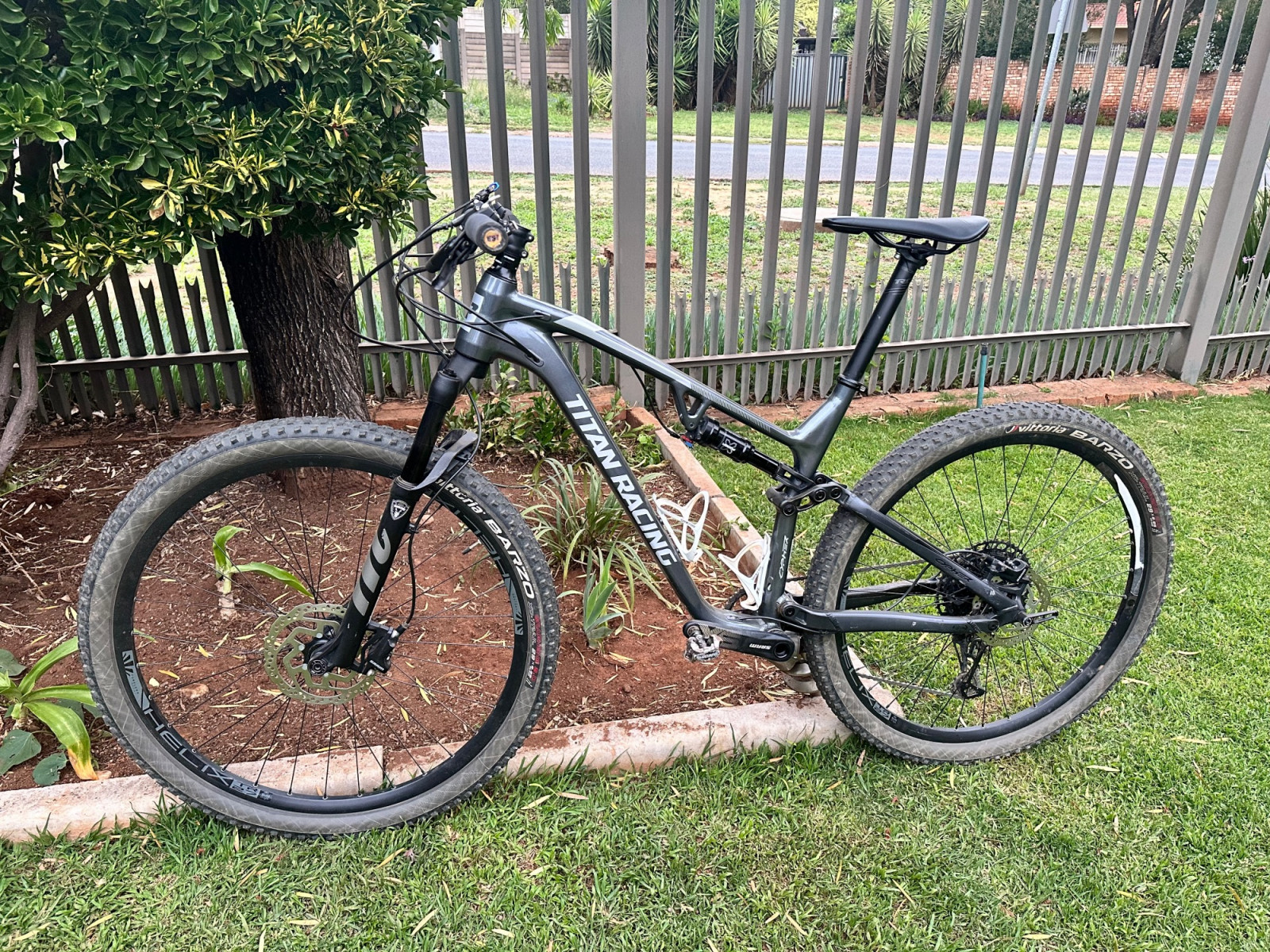 Titan Cypher Expert | Dual Suspension Mountain Bikes | Bike Hub