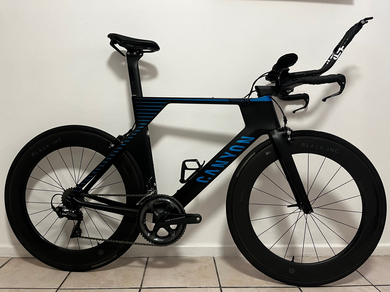 CANYON Speedmax CF | Triathlon & Time Trial Bikes | Bike Hub