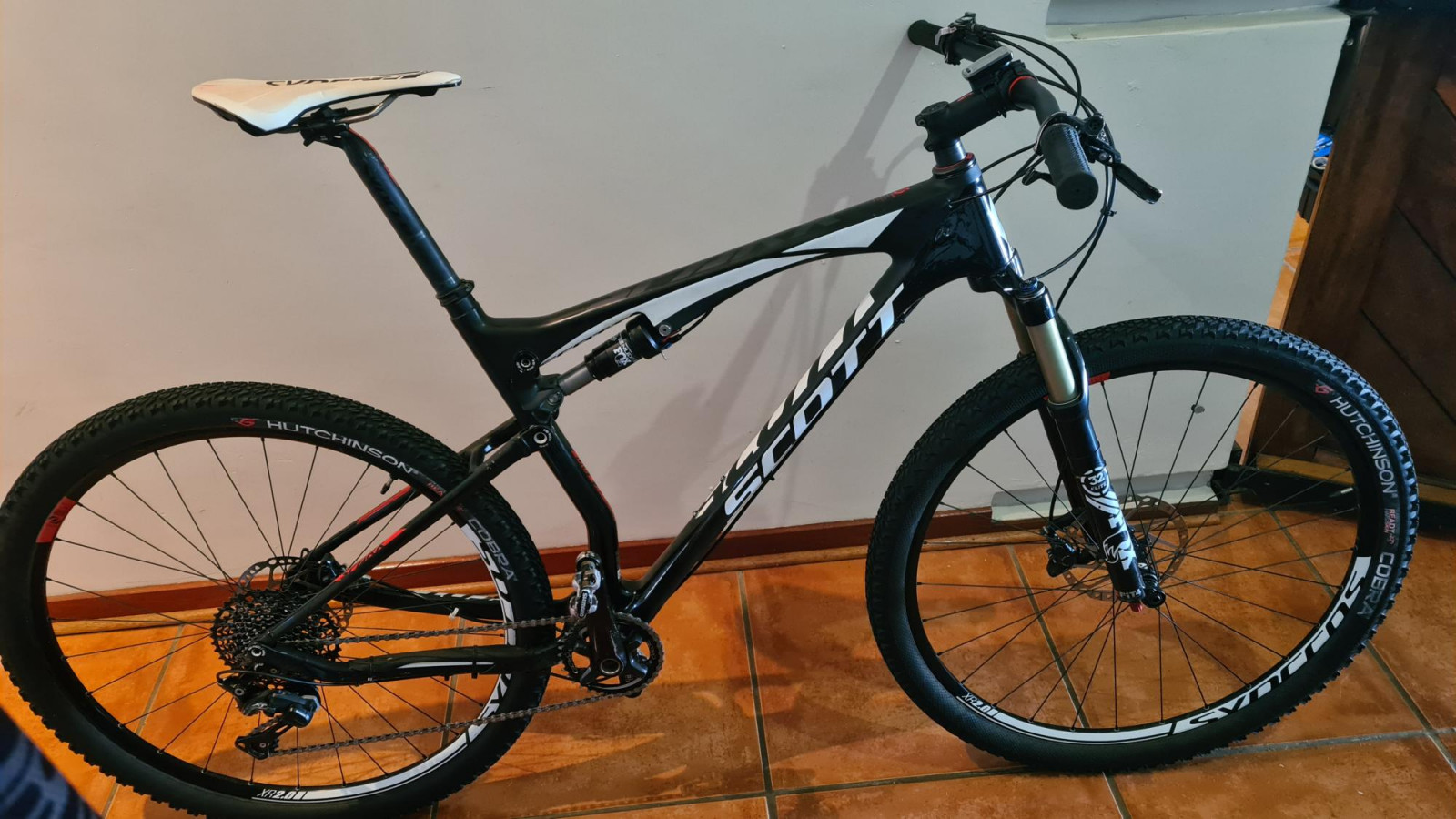 Scott Spark 910 XL - Carbon | Dual Suspension Mountain Bikes | Bike Hub