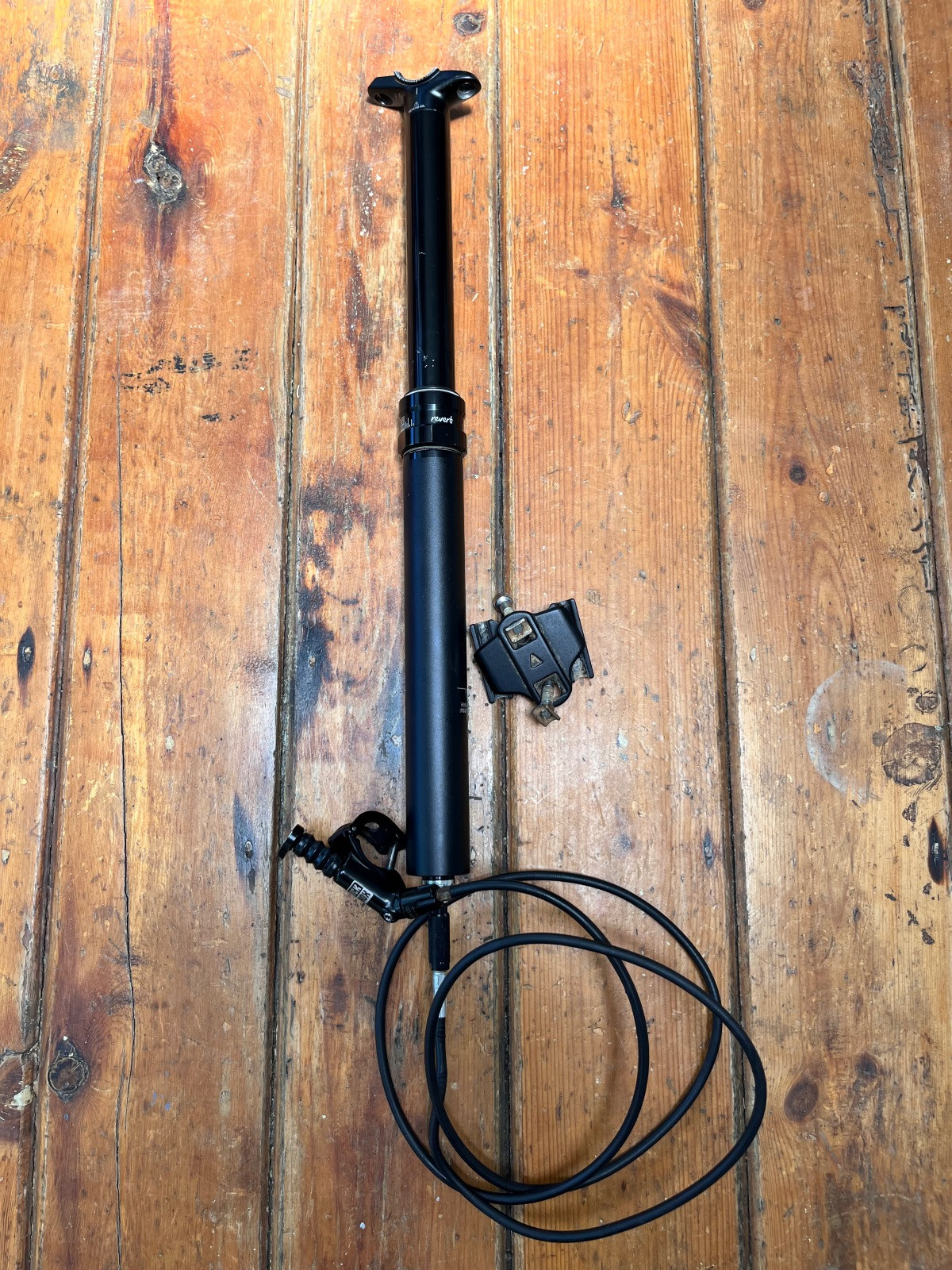 Rock Shox Reverb | Dropper Seat Posts | Bike Hub