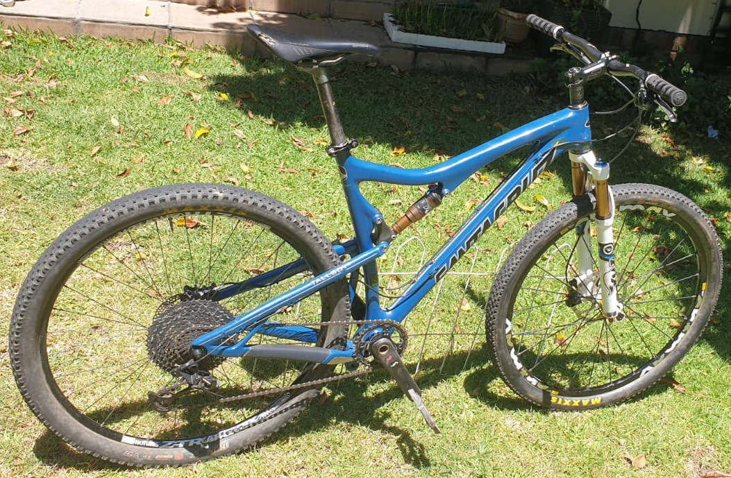 Santa Cruz Tallboy C | Dual Suspension Mountain Bikes | Bike Hub