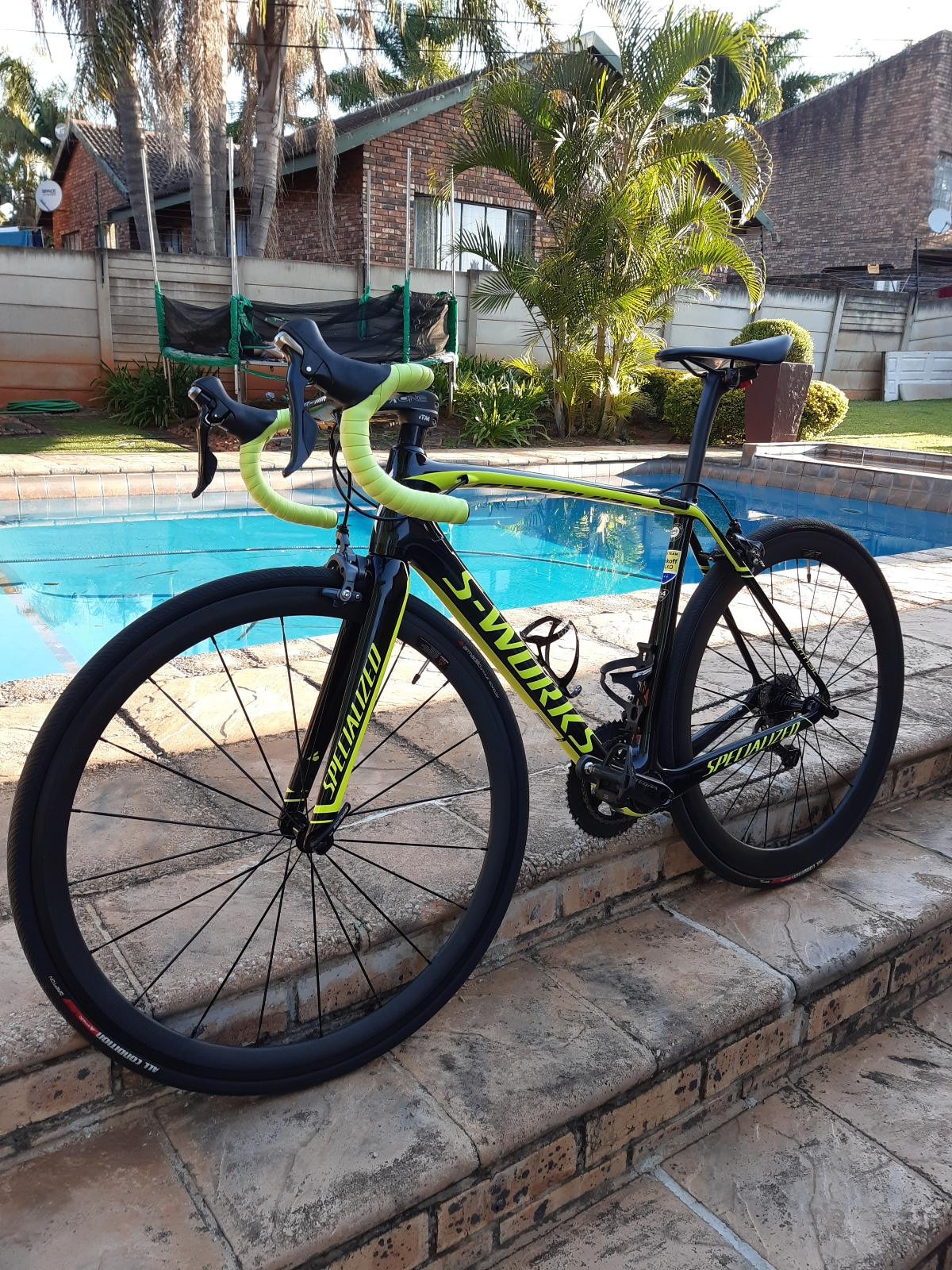 S works tarmac tinkoff 54cm | Road Bikes | Bike Hub