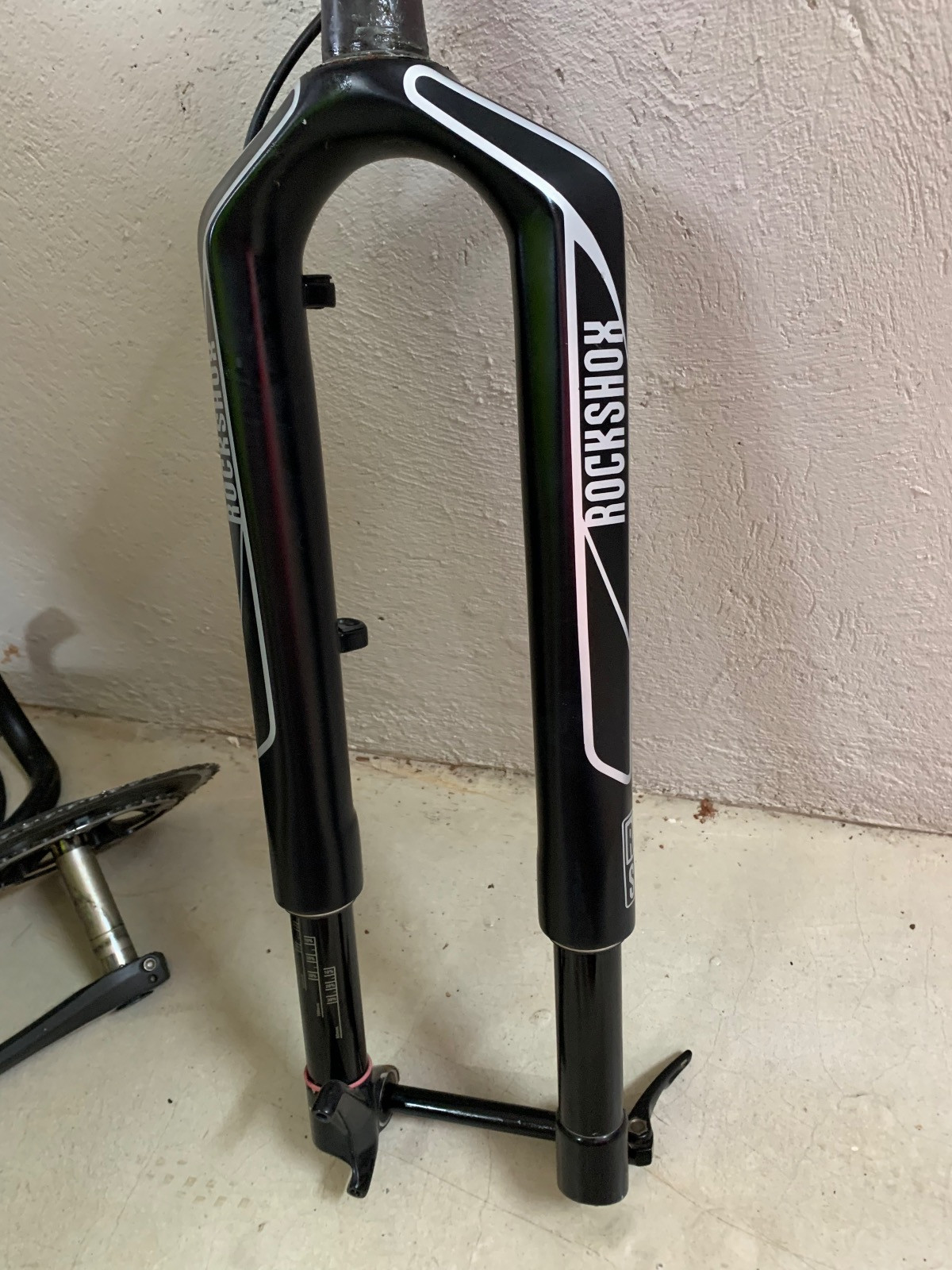 Rock Shox RS1 | Mountain Bike Forks | Bike Hub