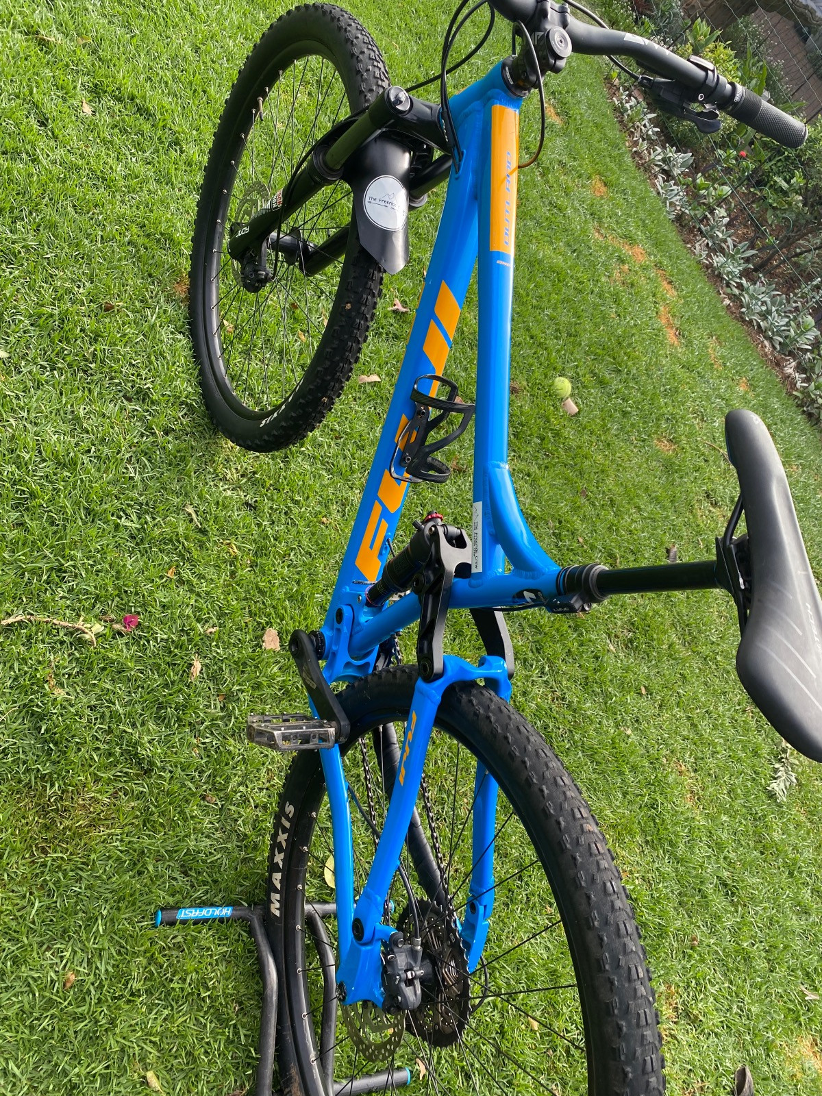 FUJI OUTLAND | Dual Suspension Mountain Bikes | Bike Hub