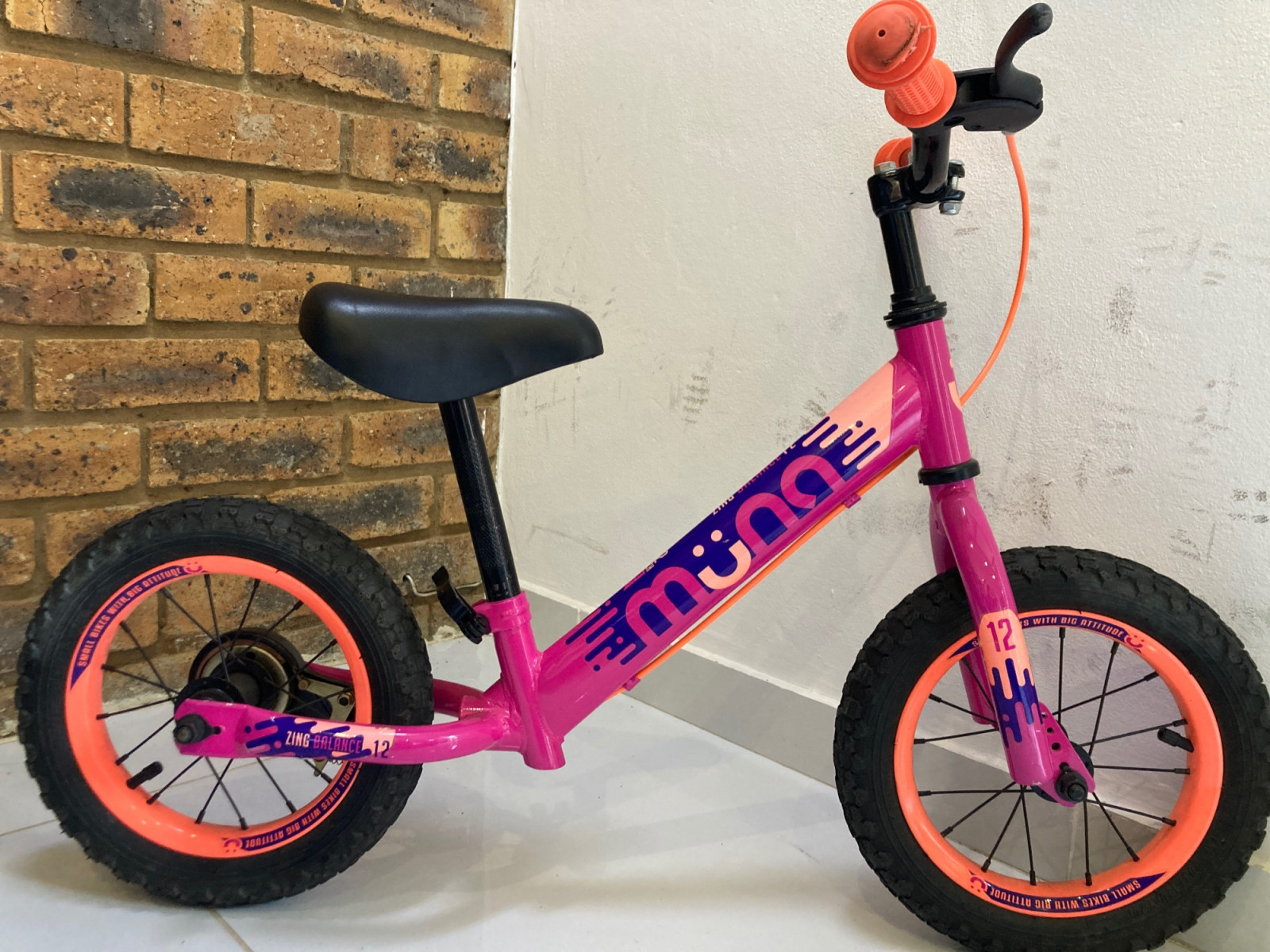 Muna 12 balance bike | Kids Bikes | Bike Hub