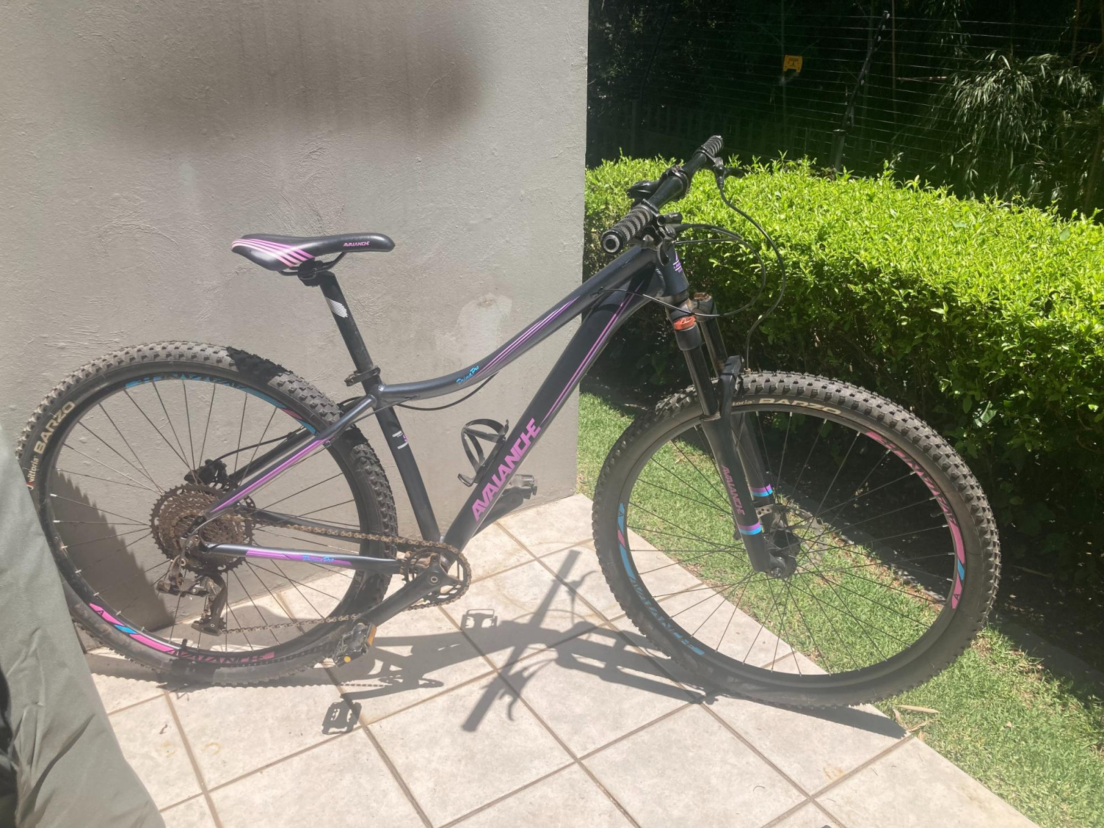 Avalanche Small mountain bike | Hardtail Mountain Bikes | Bike Hub