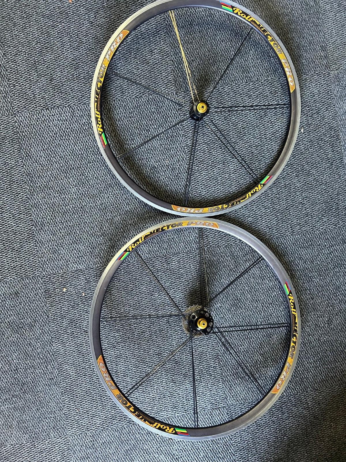 Rolf Vector Pro 700c Wheel Set | Road Bike Wheels | Bike Hub