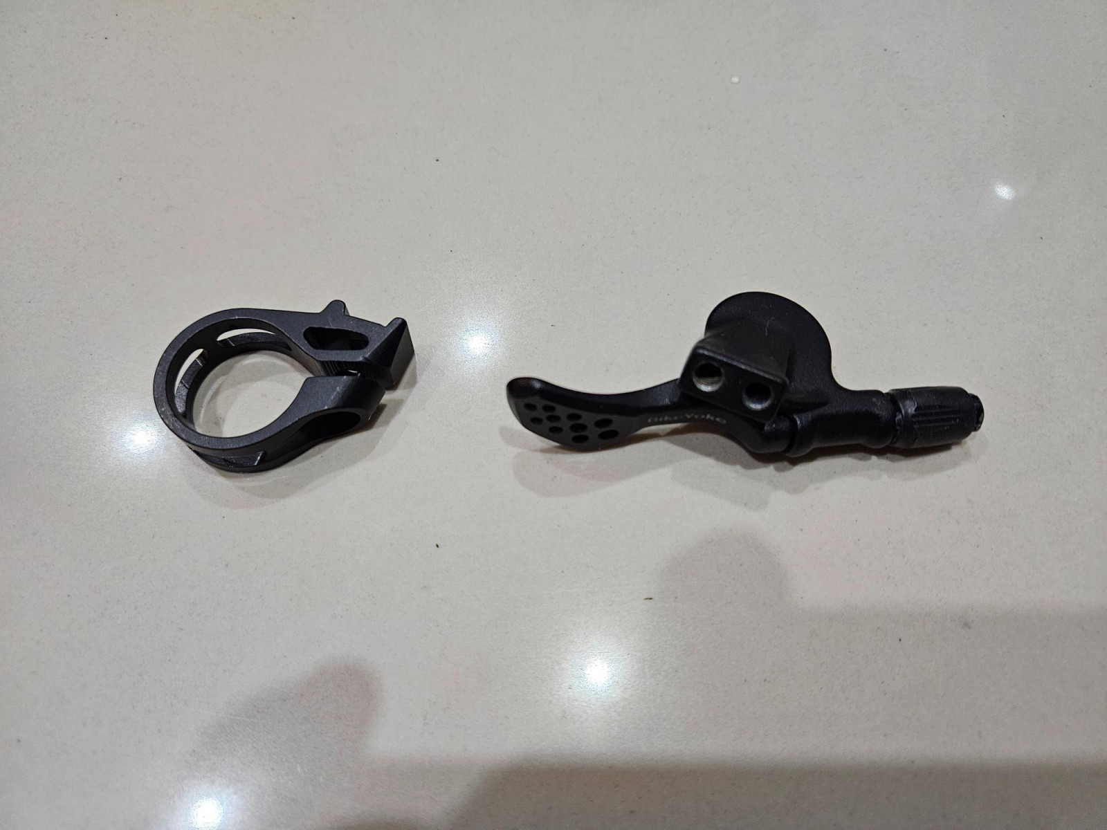 BIKEYOKE REMOTE TRIGGY LEVER UNIVERSAL | Dropper Seat Posts | Bike Hub