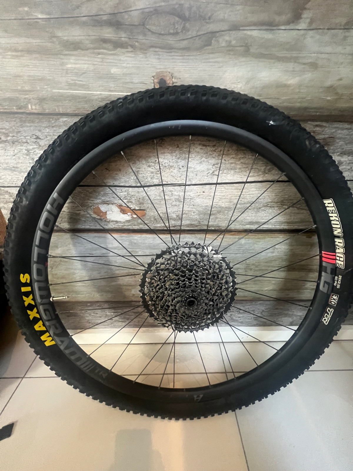 Hologram carbon wheel | Mountain Bike Wheels | Bike Hub