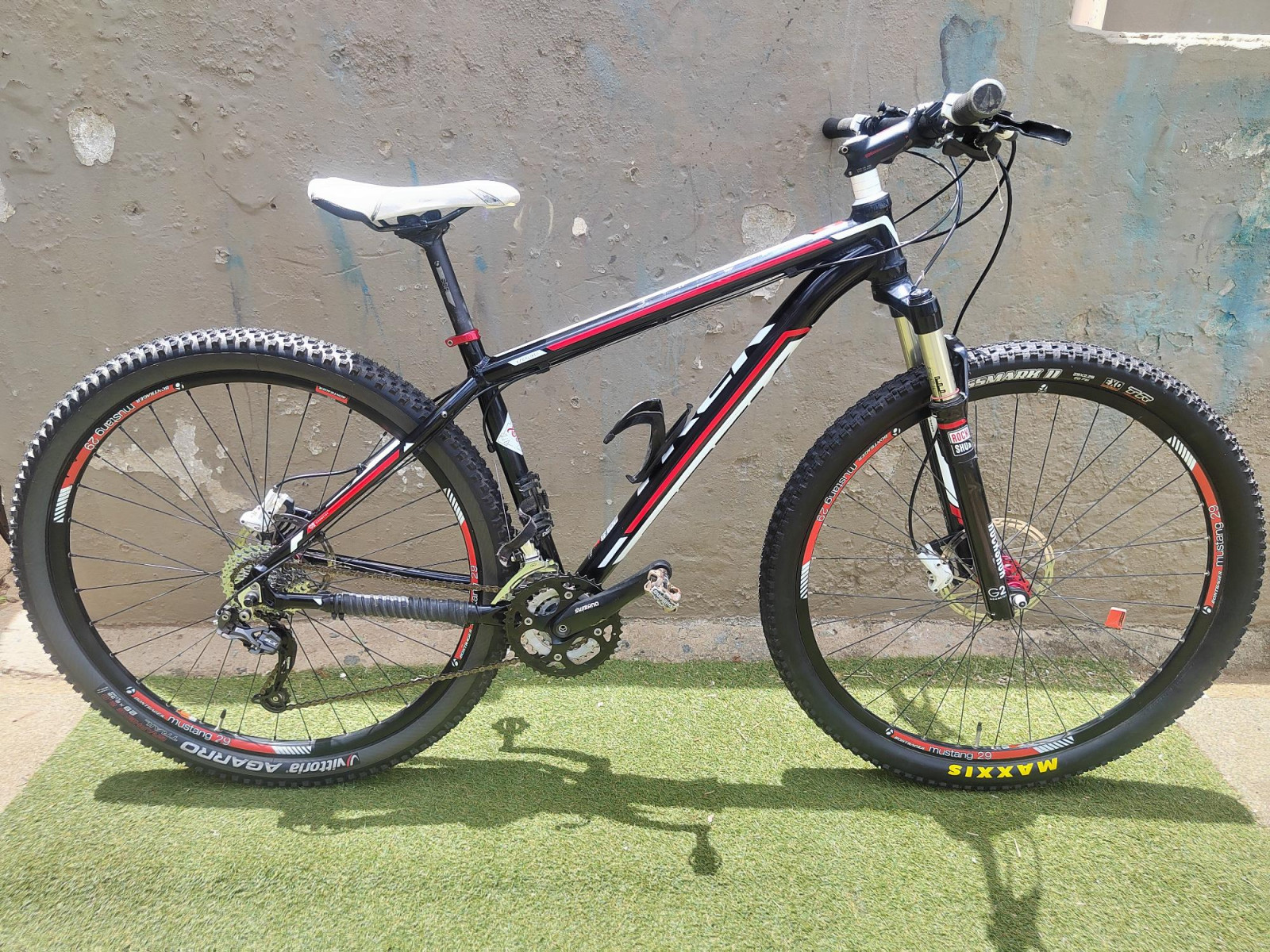 Trek Xcalibre 29er | Hardtail Mountain Bikes | Bike Hub