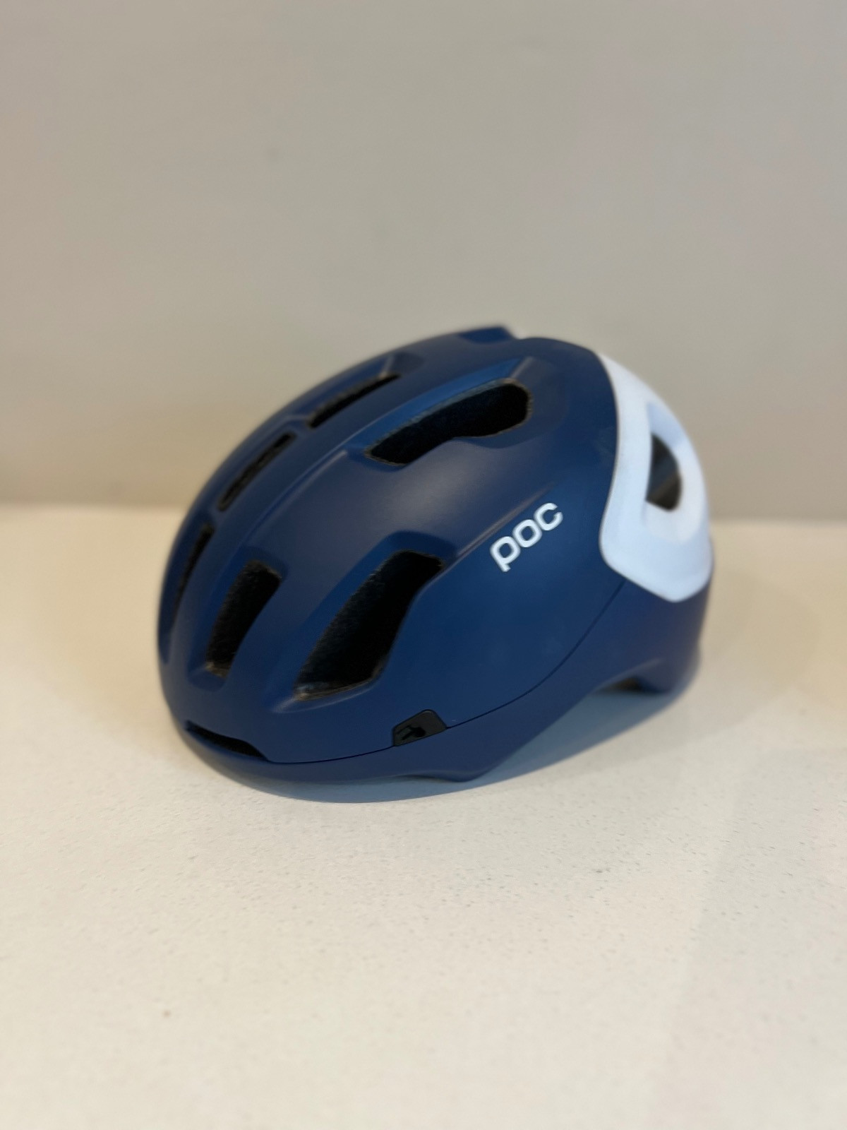POC Axion MTB Helmet | Helmets | Bike Hub
