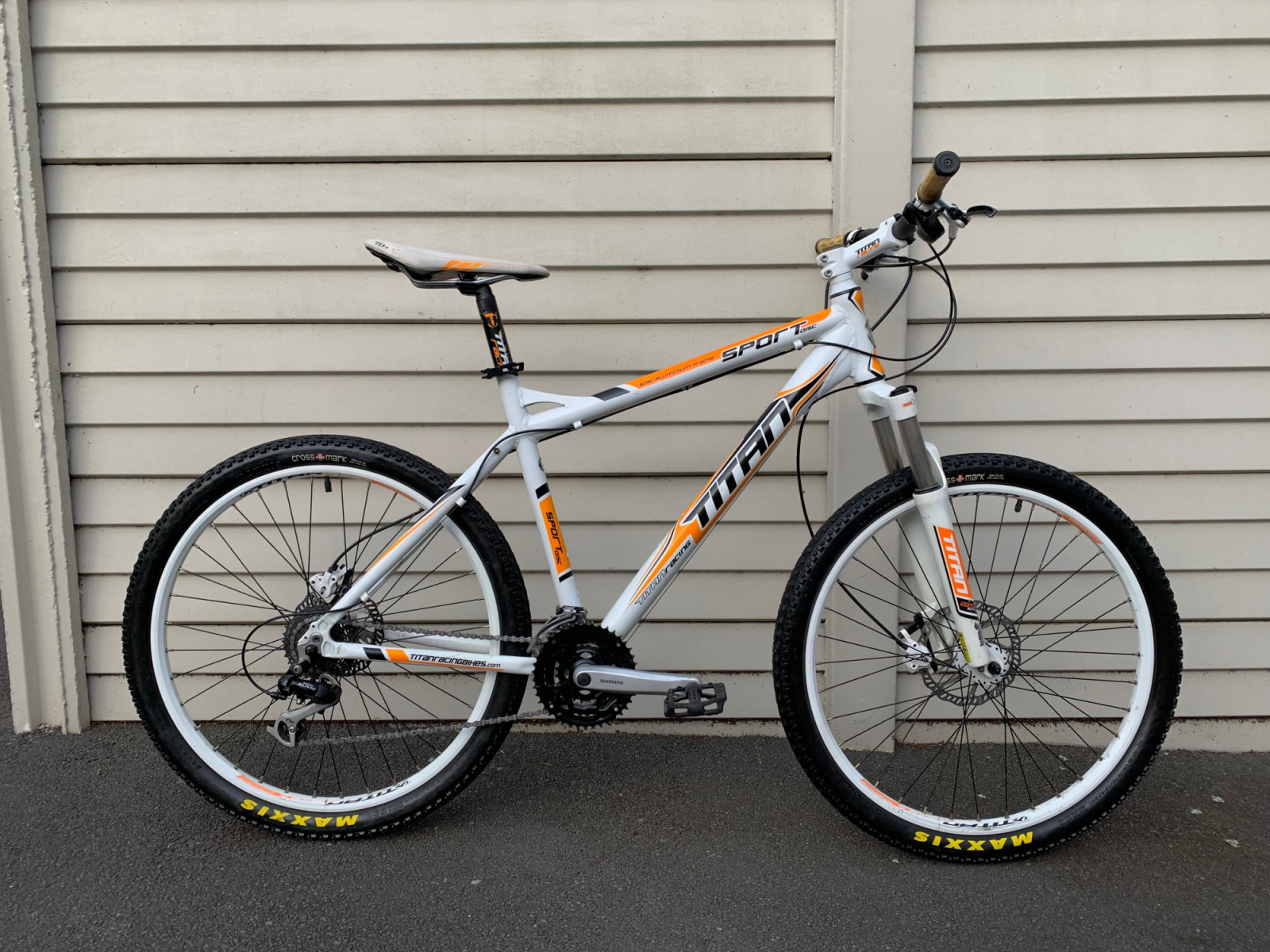 Titan Racing Sport 26er | Hardtail Mountain Bikes | Bike Hub