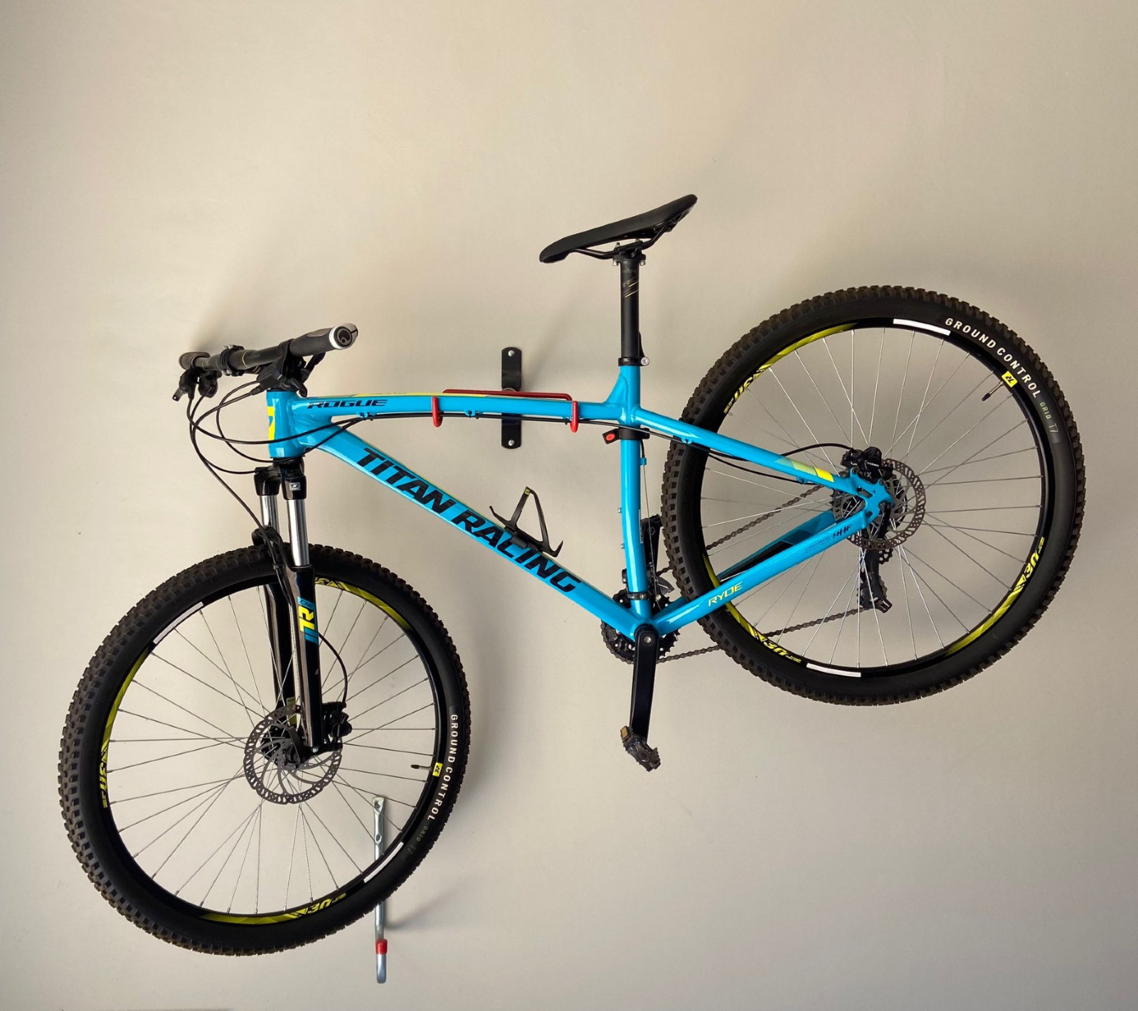 Stunning Titan MTB | Hardtail Mountain Bikes | Bike Hub