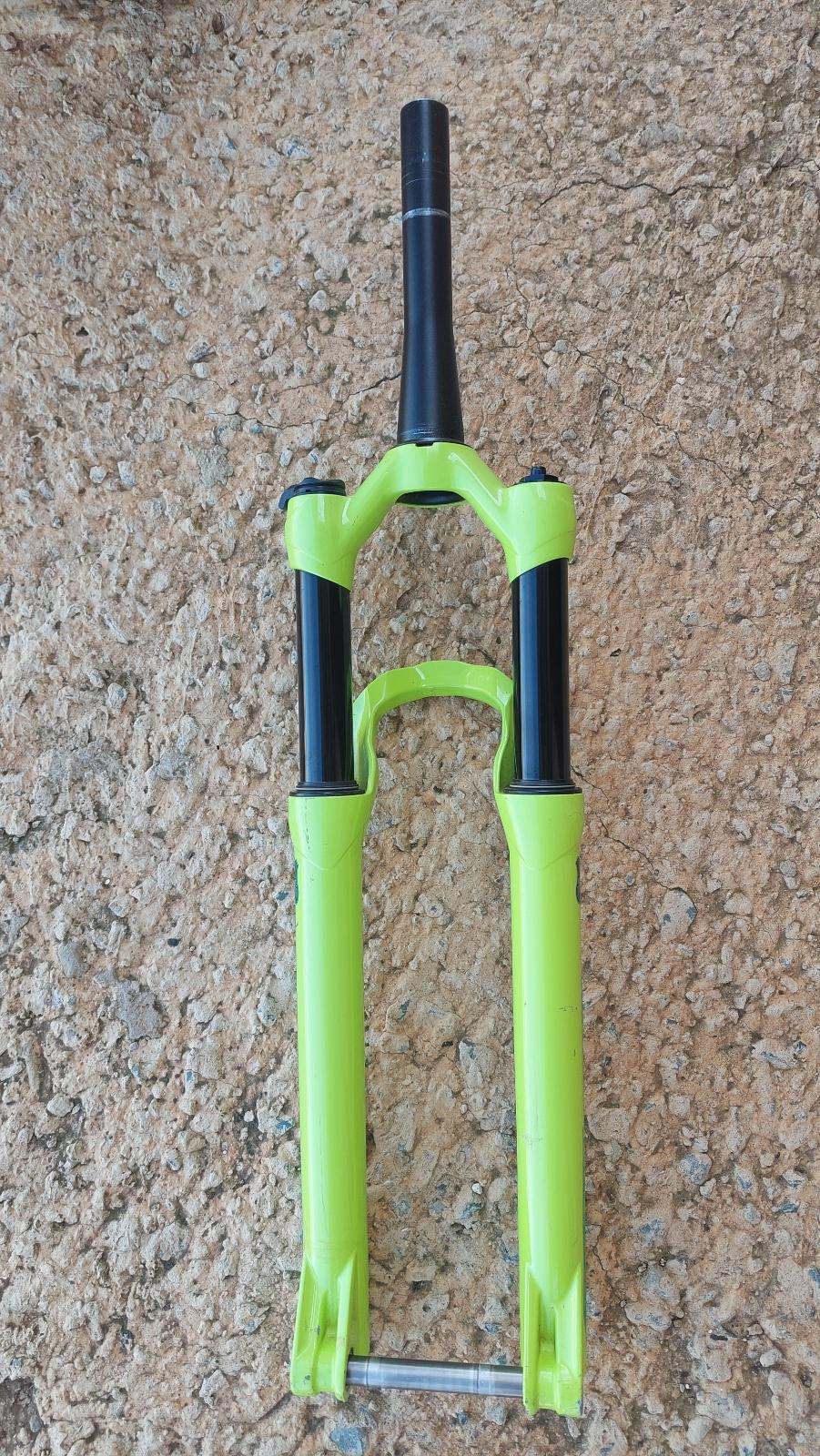 Manitou Machete 100mm Air fork | Mountain Bike Forks | Bike Hub