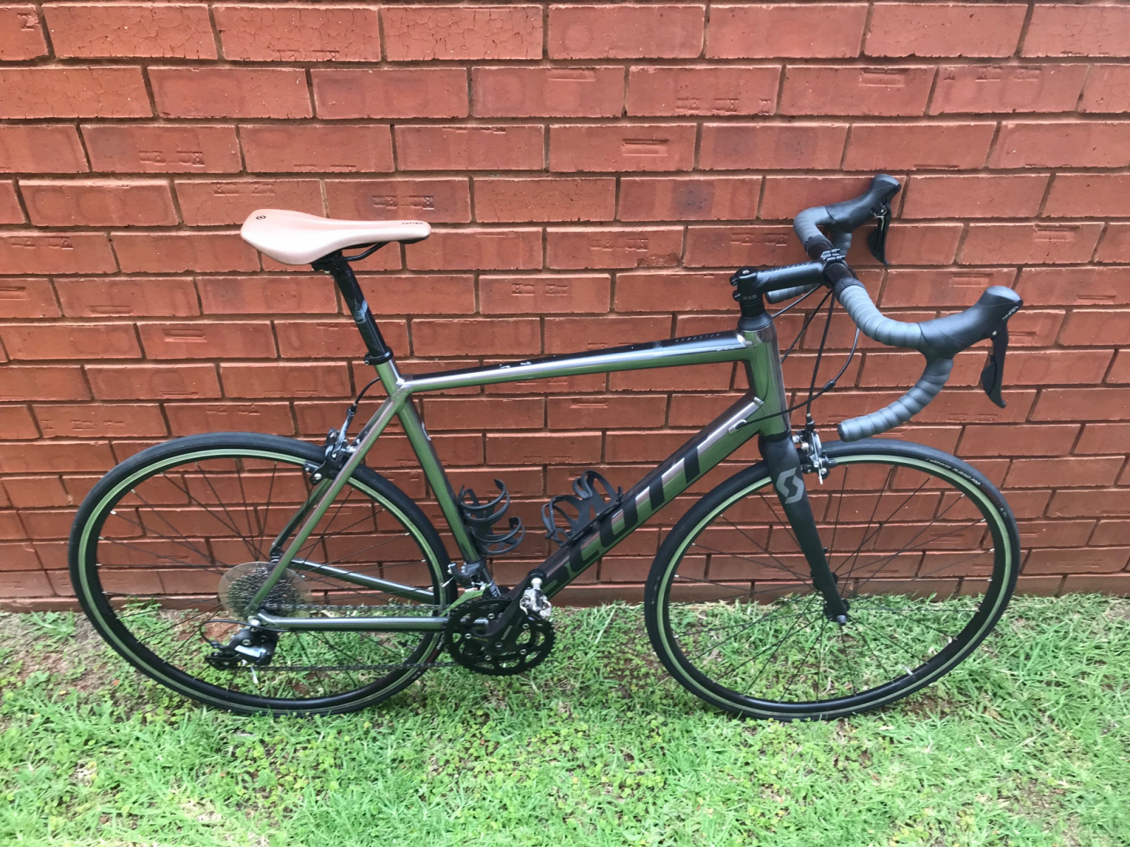 Scott Speedster | Road Bikes | Bike Hub