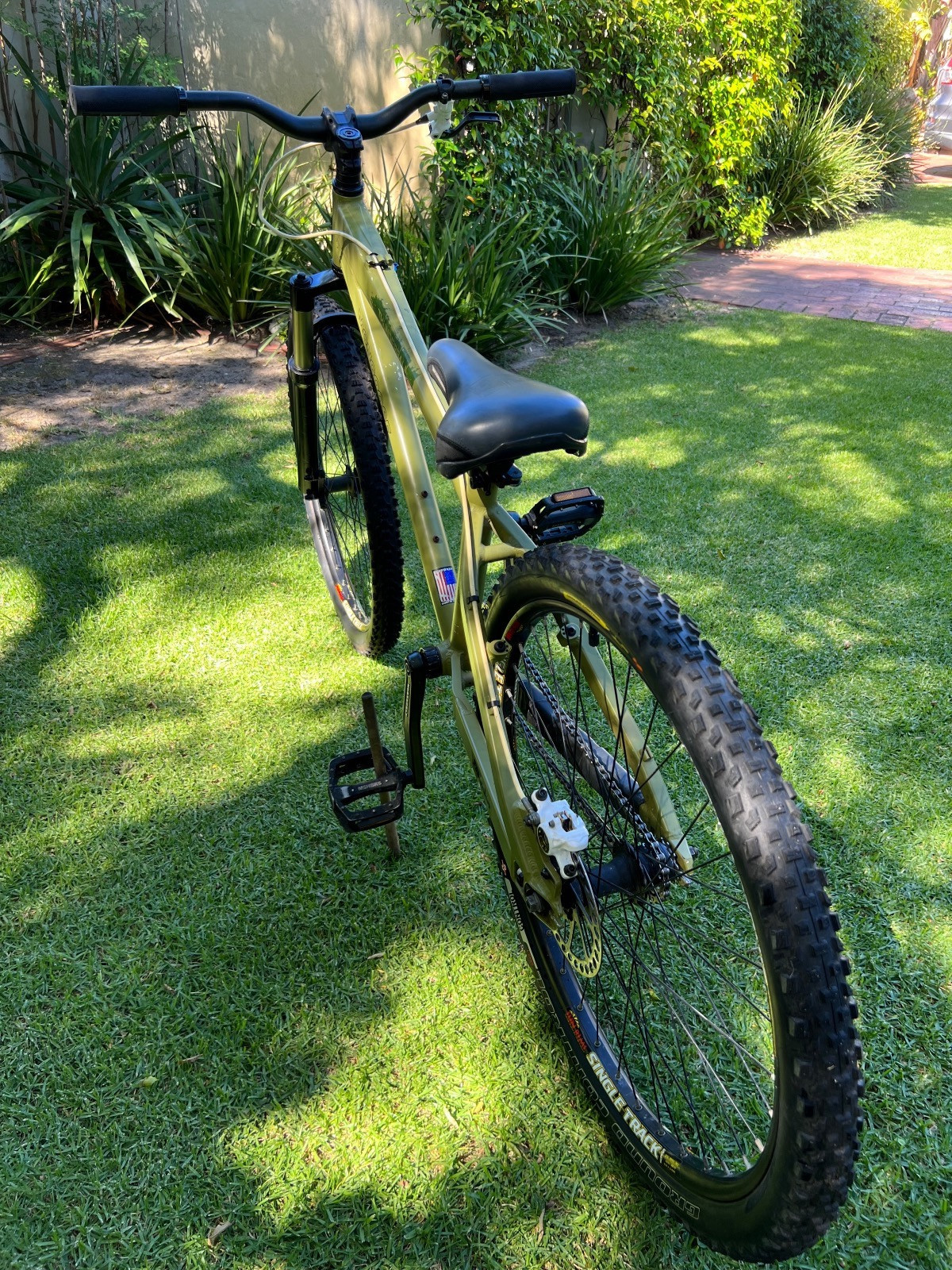Mongoose Thunderball Pro *OPEN TO OFFERS* | Dirt Jump Bikes | Bike Hub
