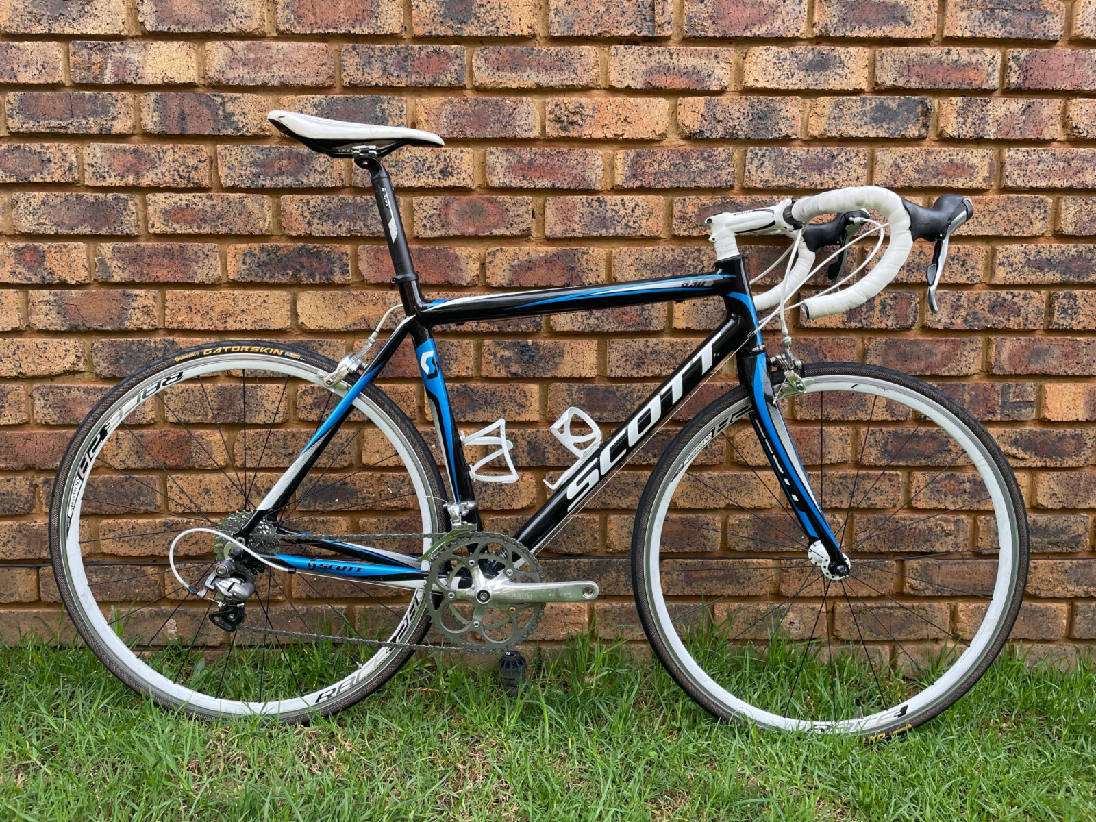 Road bike | Scott speedster S30 | Road Bikes | Bike Hub
