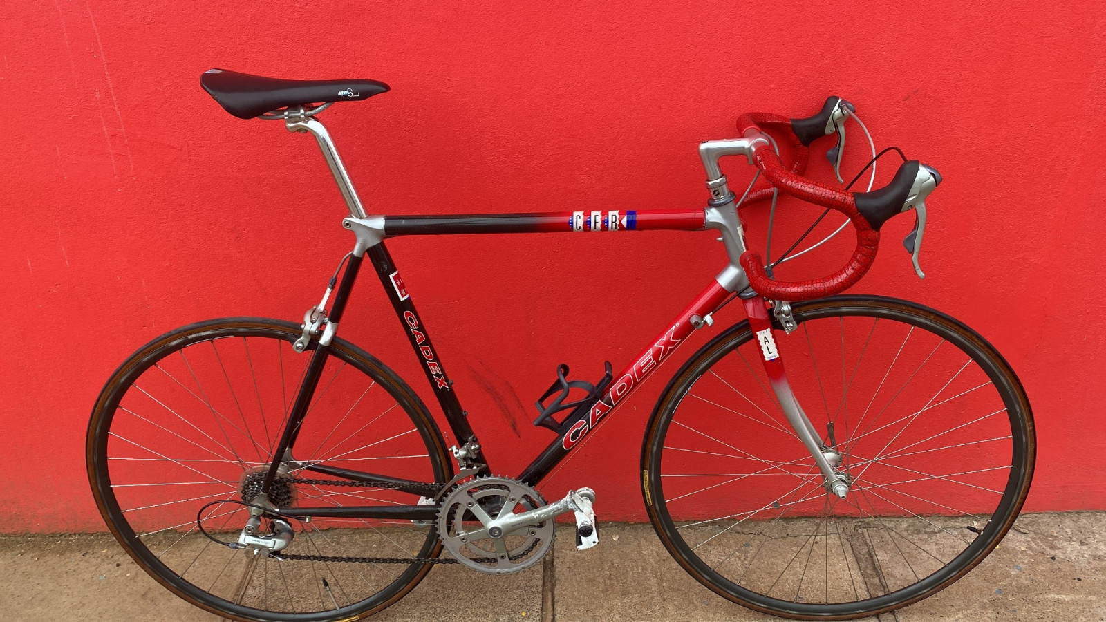 Giant Cadex | Road Bikes | Bike Hub